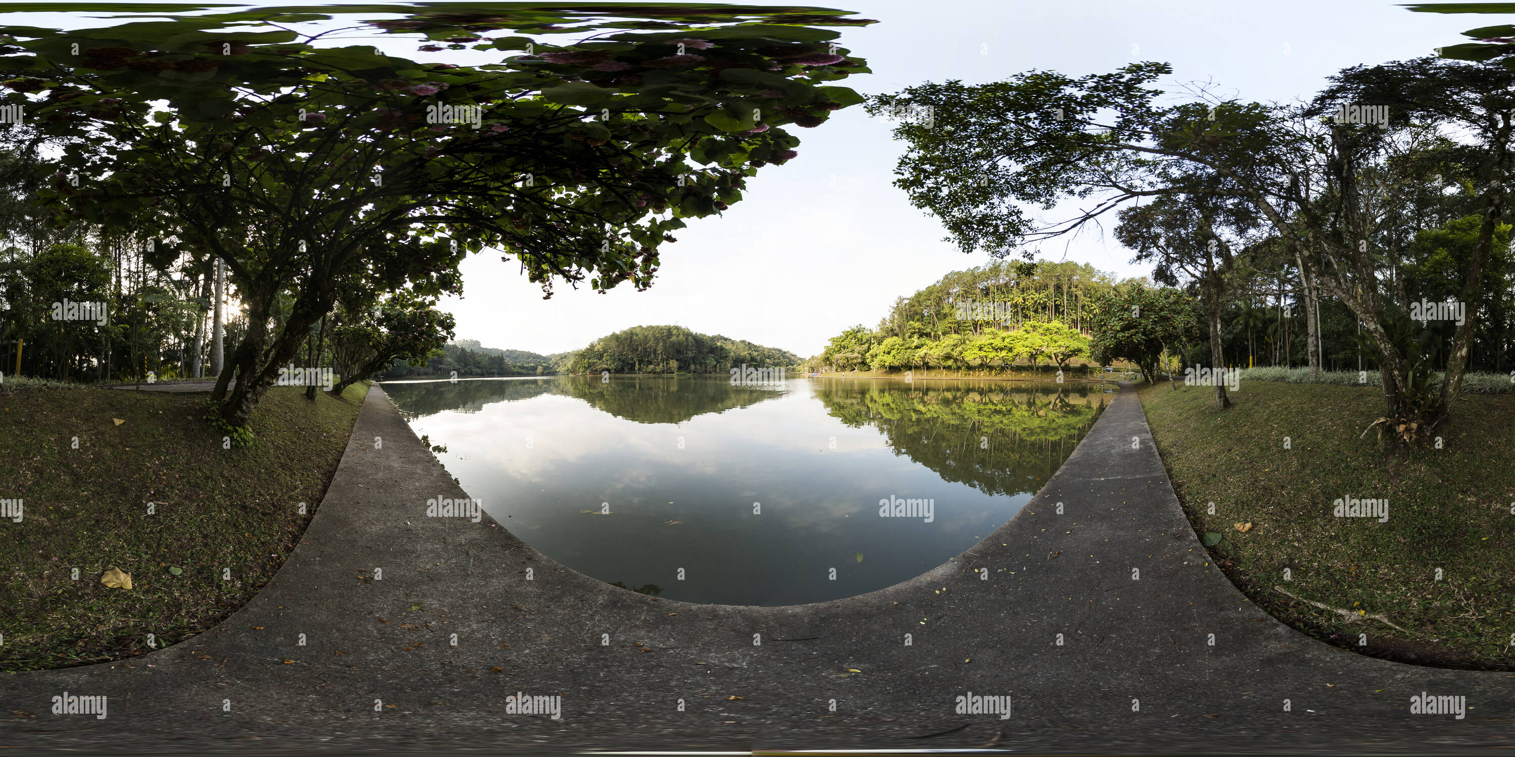 360° view of Lagoon, Parque Malwee, Jaraguá do Sul - Alamy