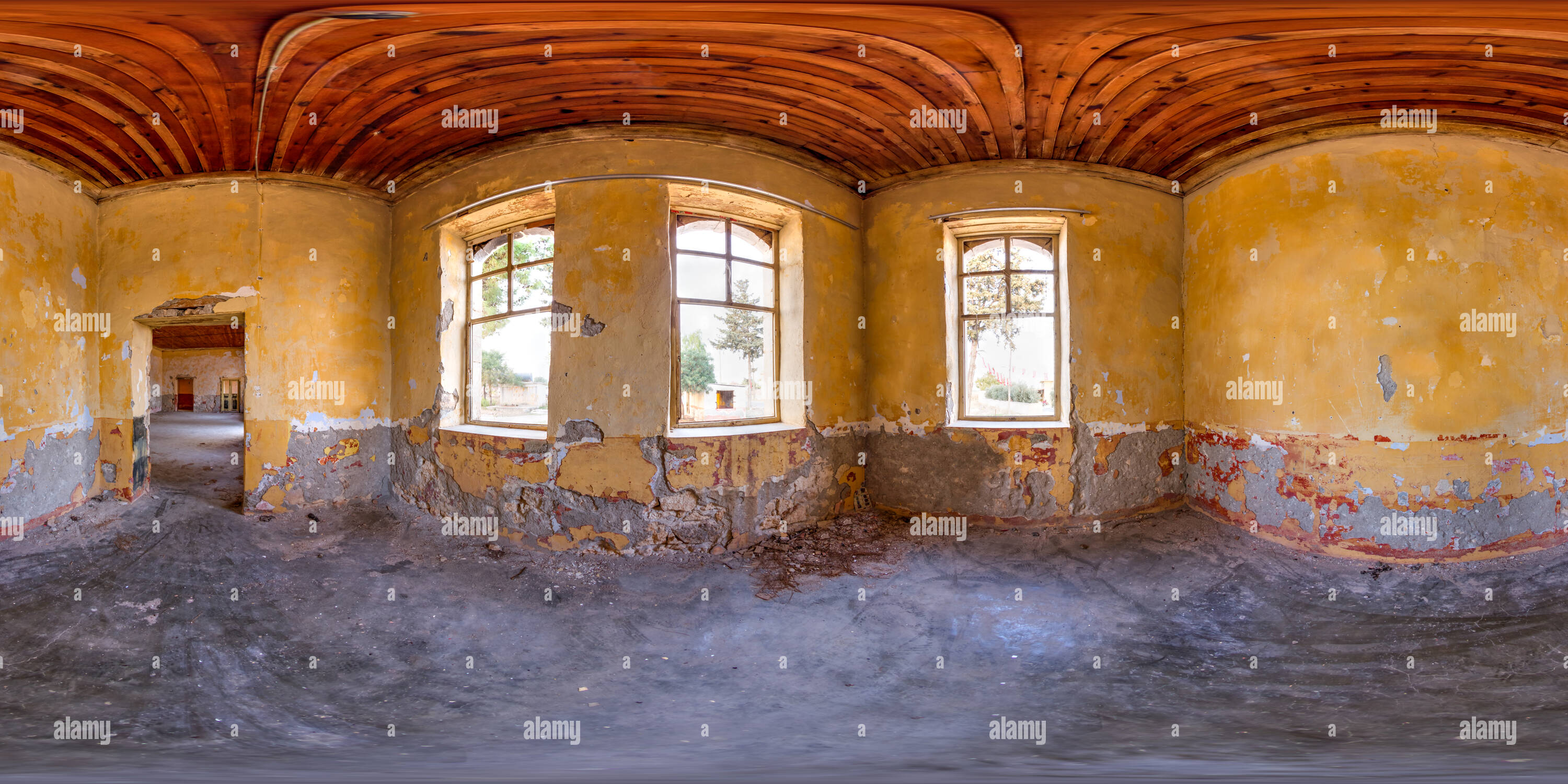 360° view of Old Mezitli Primary School Mezitli Vr Mersin 5da - Alamy