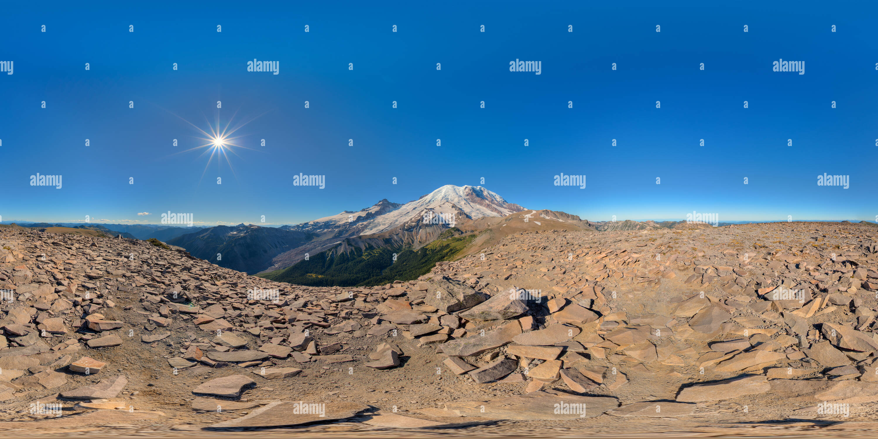 360° view of Burroughs Mountain Two, Mt. Rainier National Park, WA ...