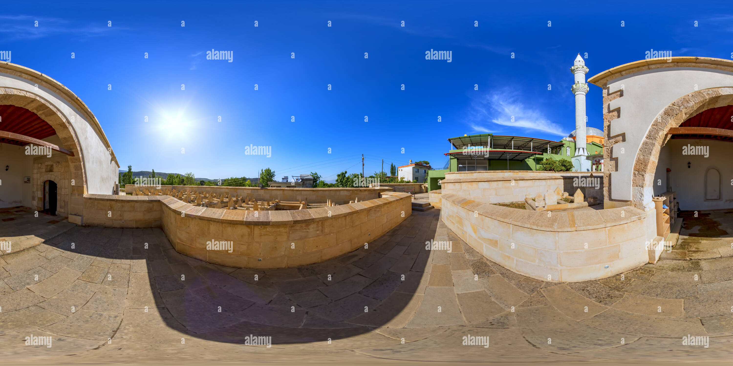 Gulnar hi-res stock photography and images - Alamy