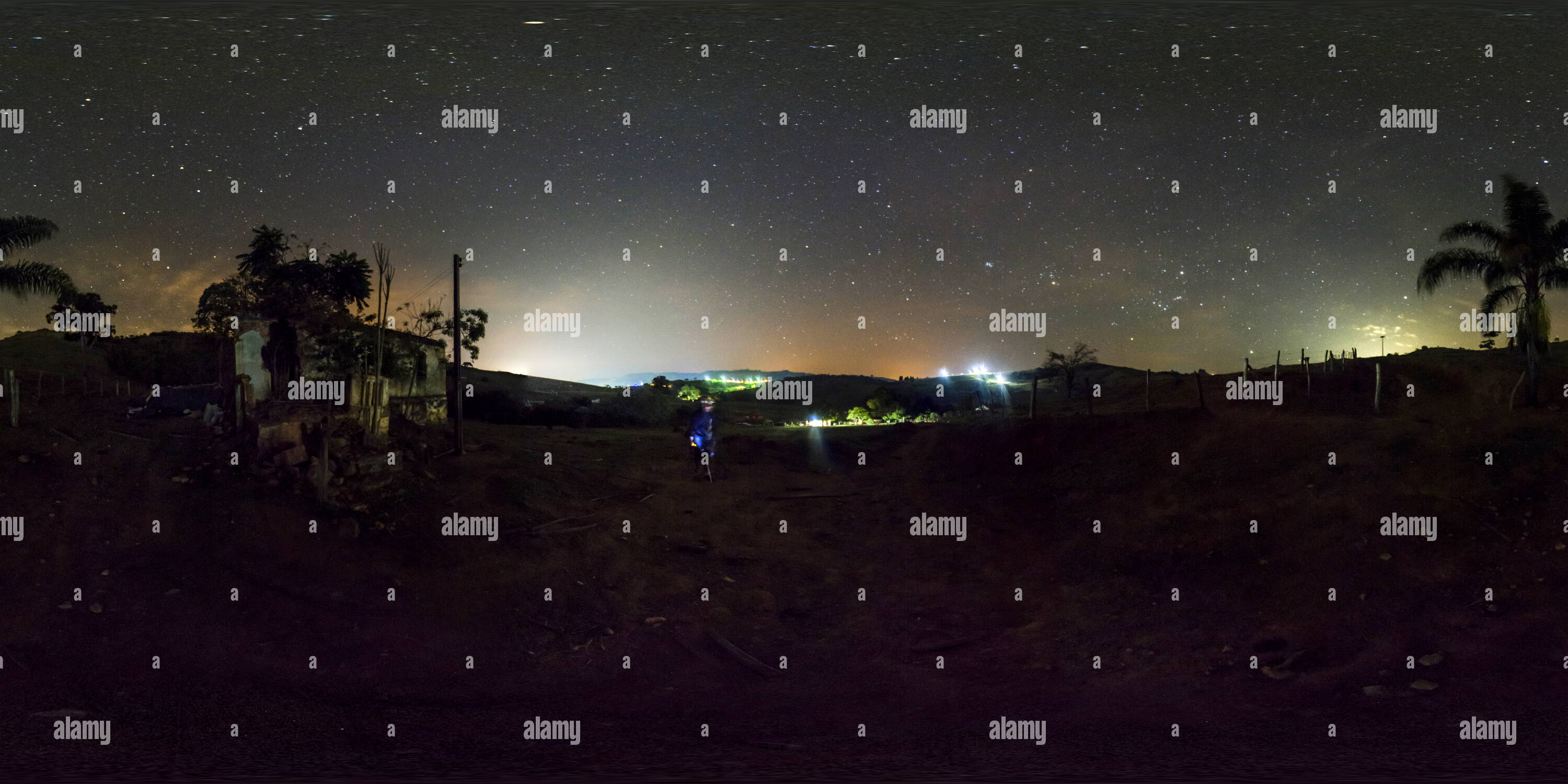 Moonless night hi-res stock photography and images - Alamy