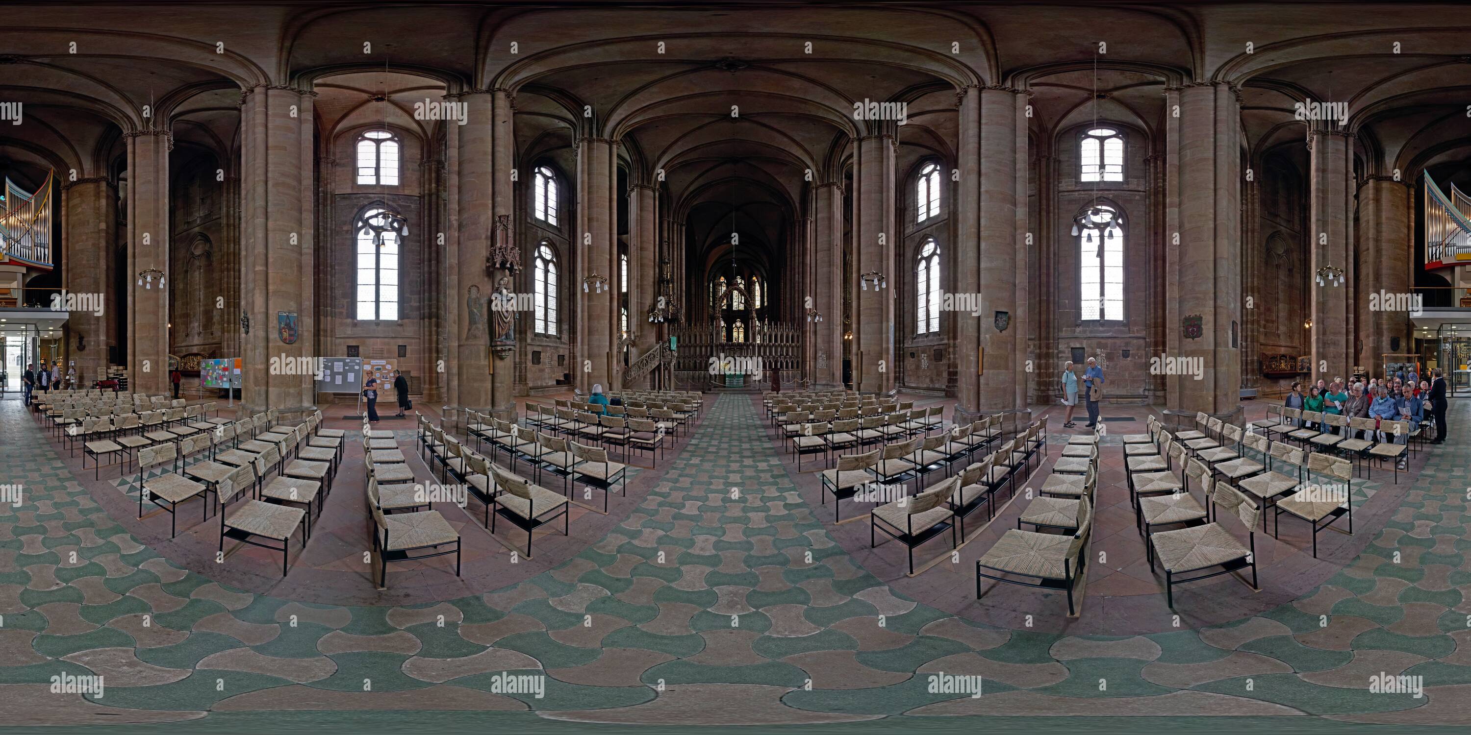 360° view of Marburg – St. Elizabeth’s Church, Nave - Alamy