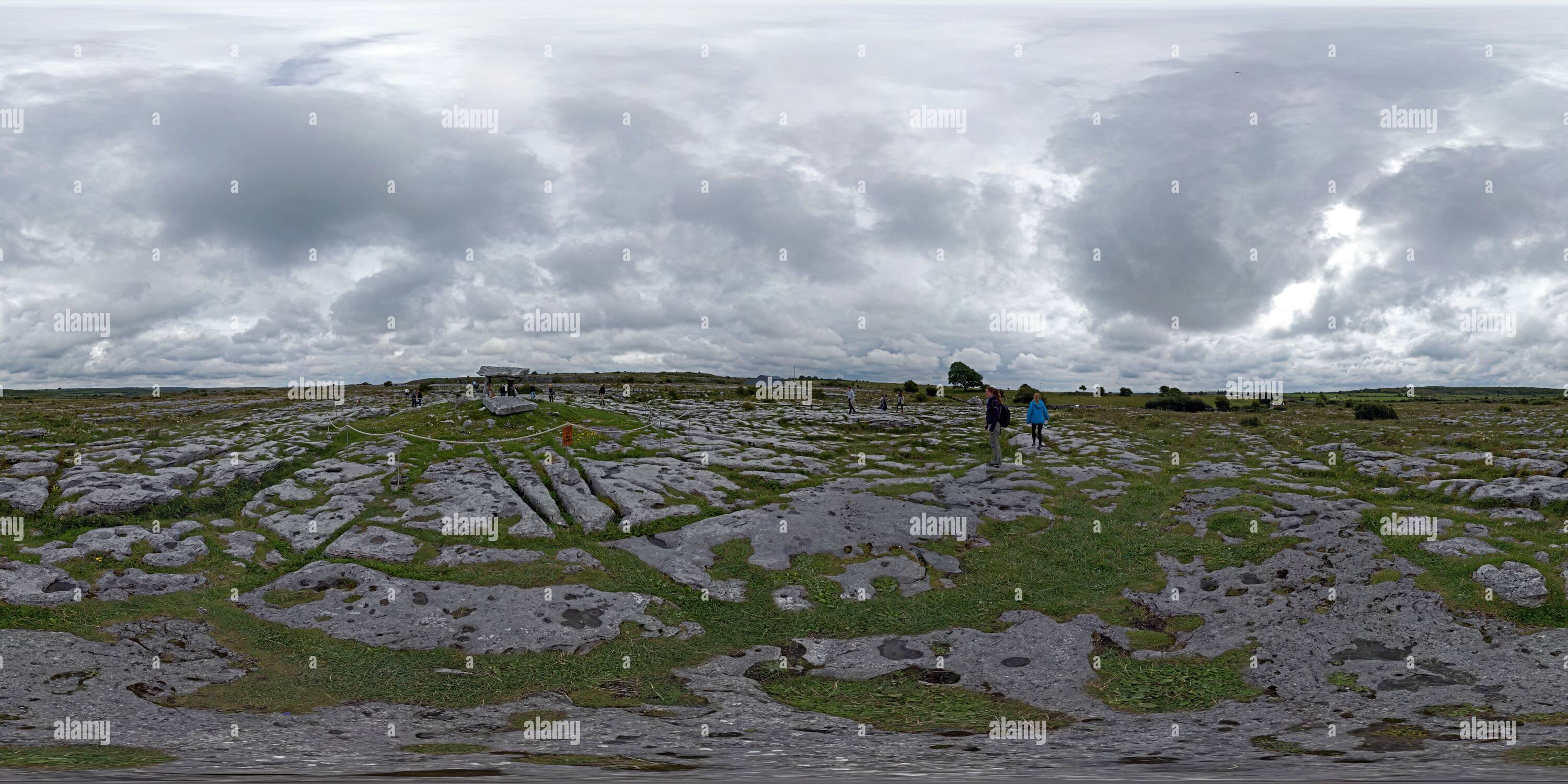 360° view of Burren, Poulnabrone Dolmen - View IV - Alamy