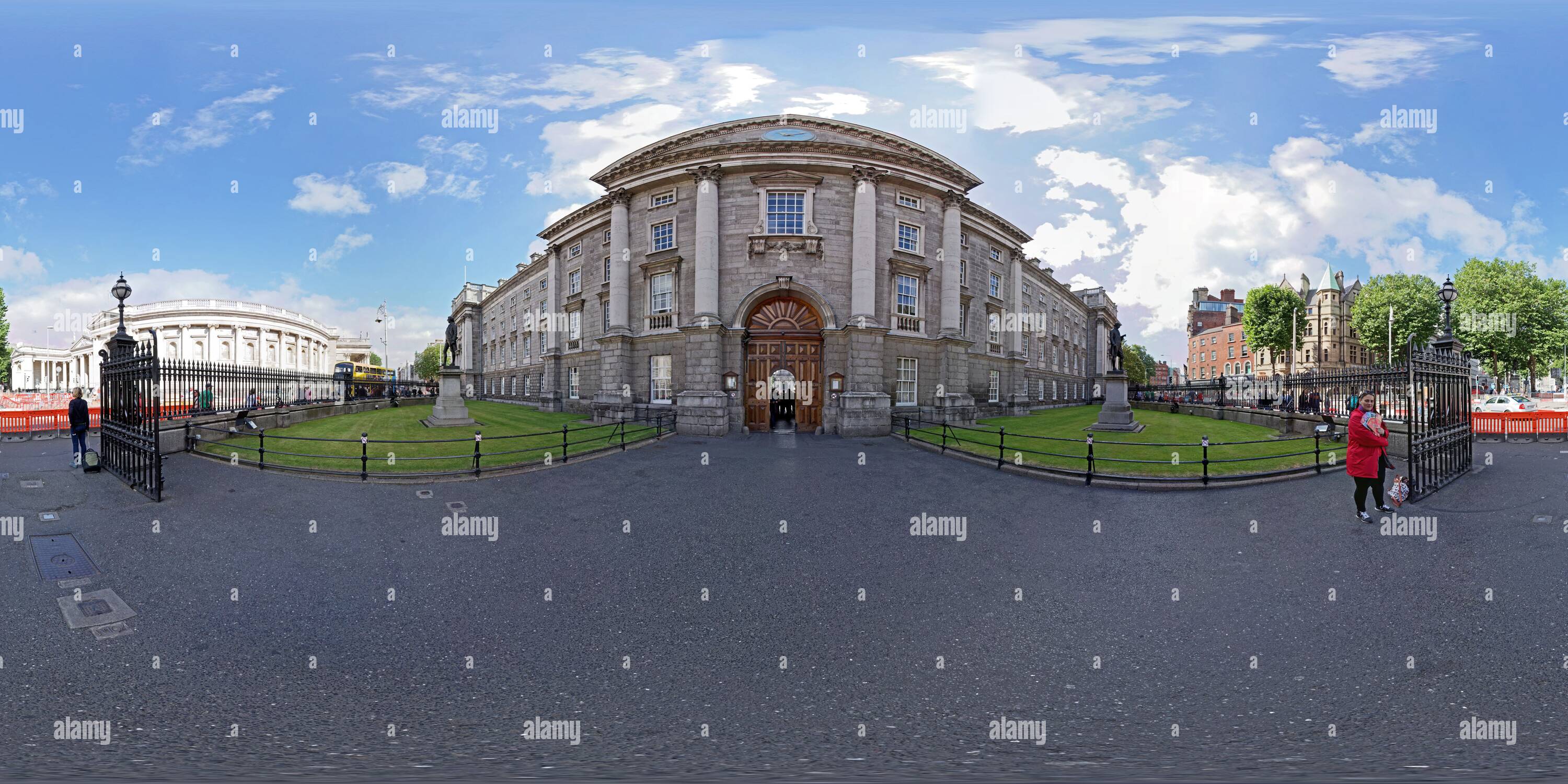 360° view of Dublin, Trinity College - Entrance - Alamy