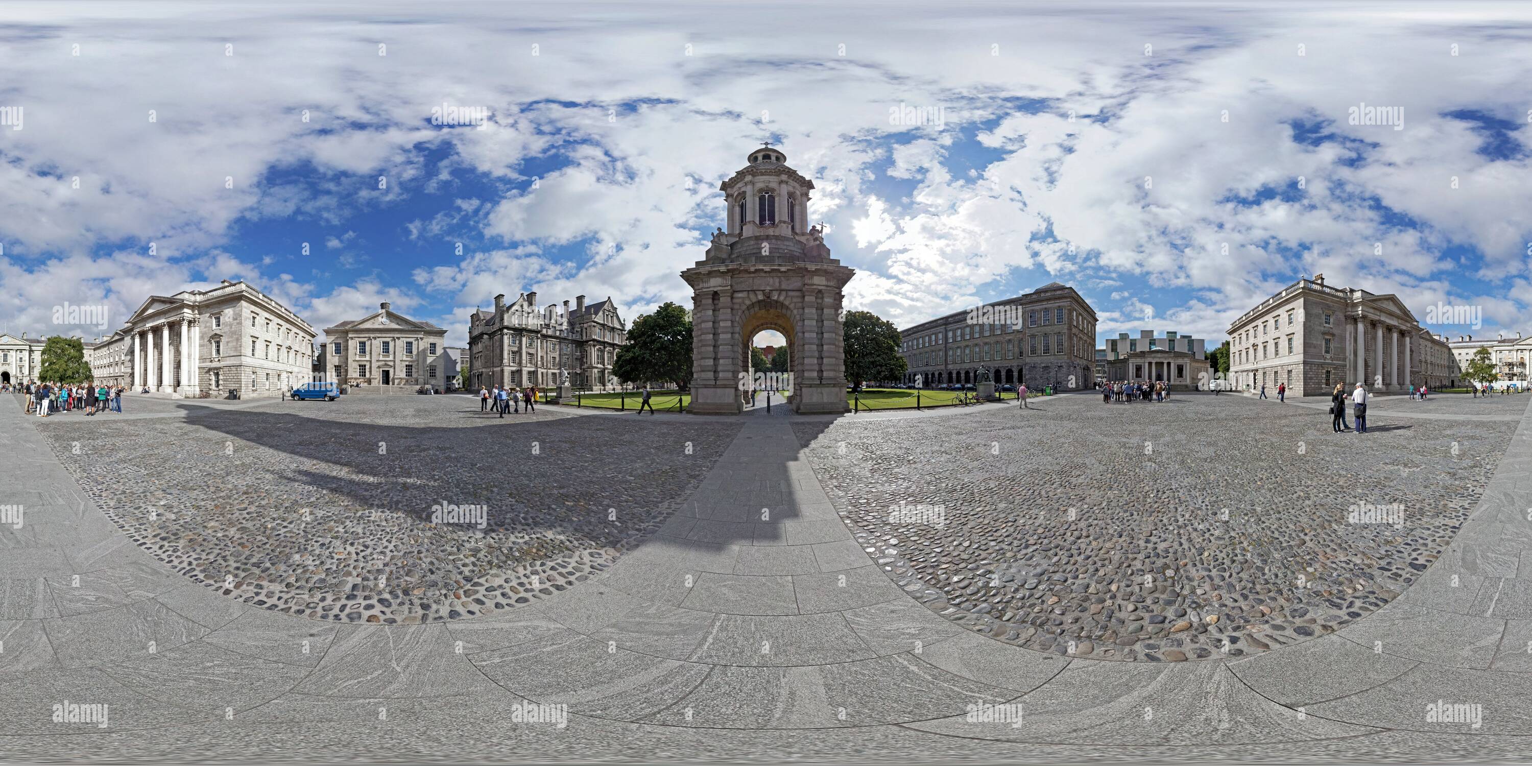 360° view of Dublin, Trinity College - Parliament Square, View 2 - Alamy