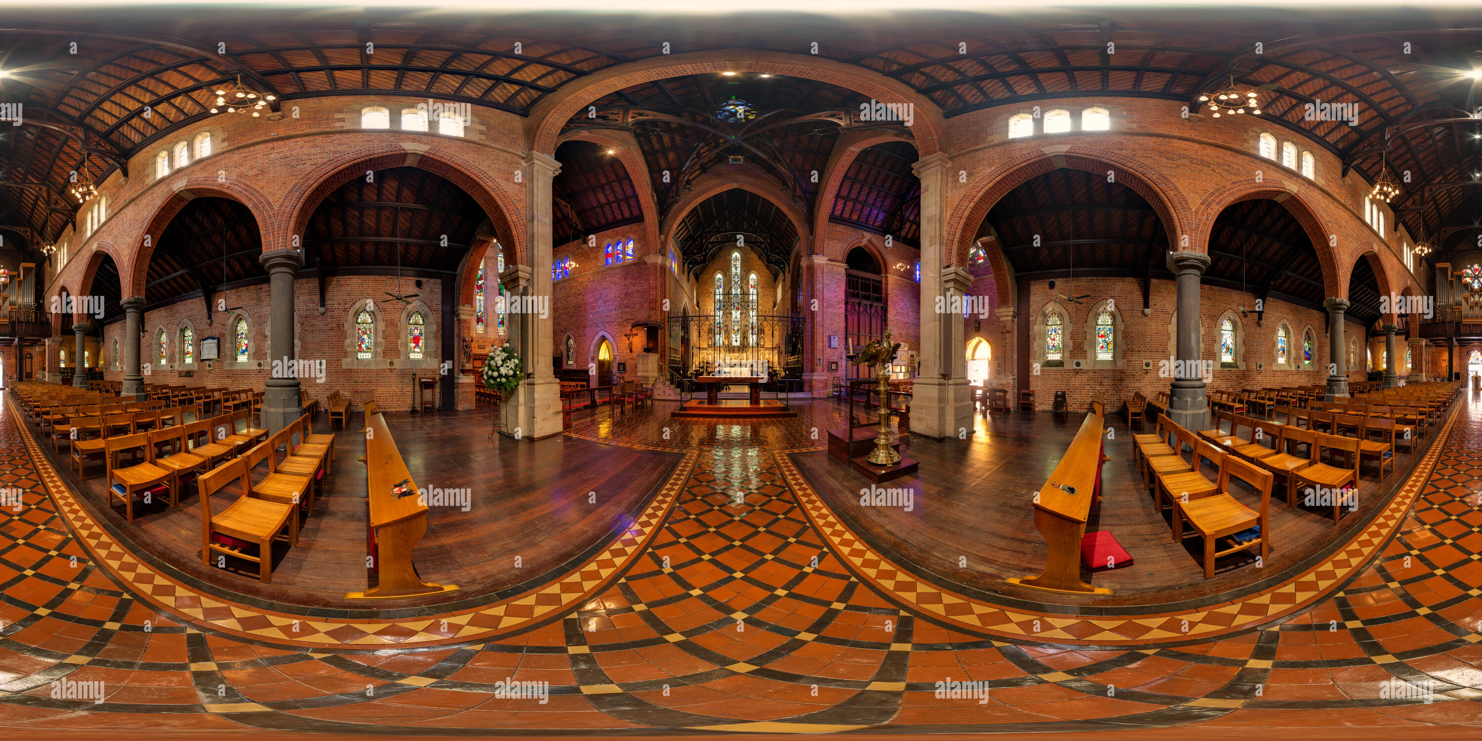 360° view of St George's Cathedral, Perth - Alamy