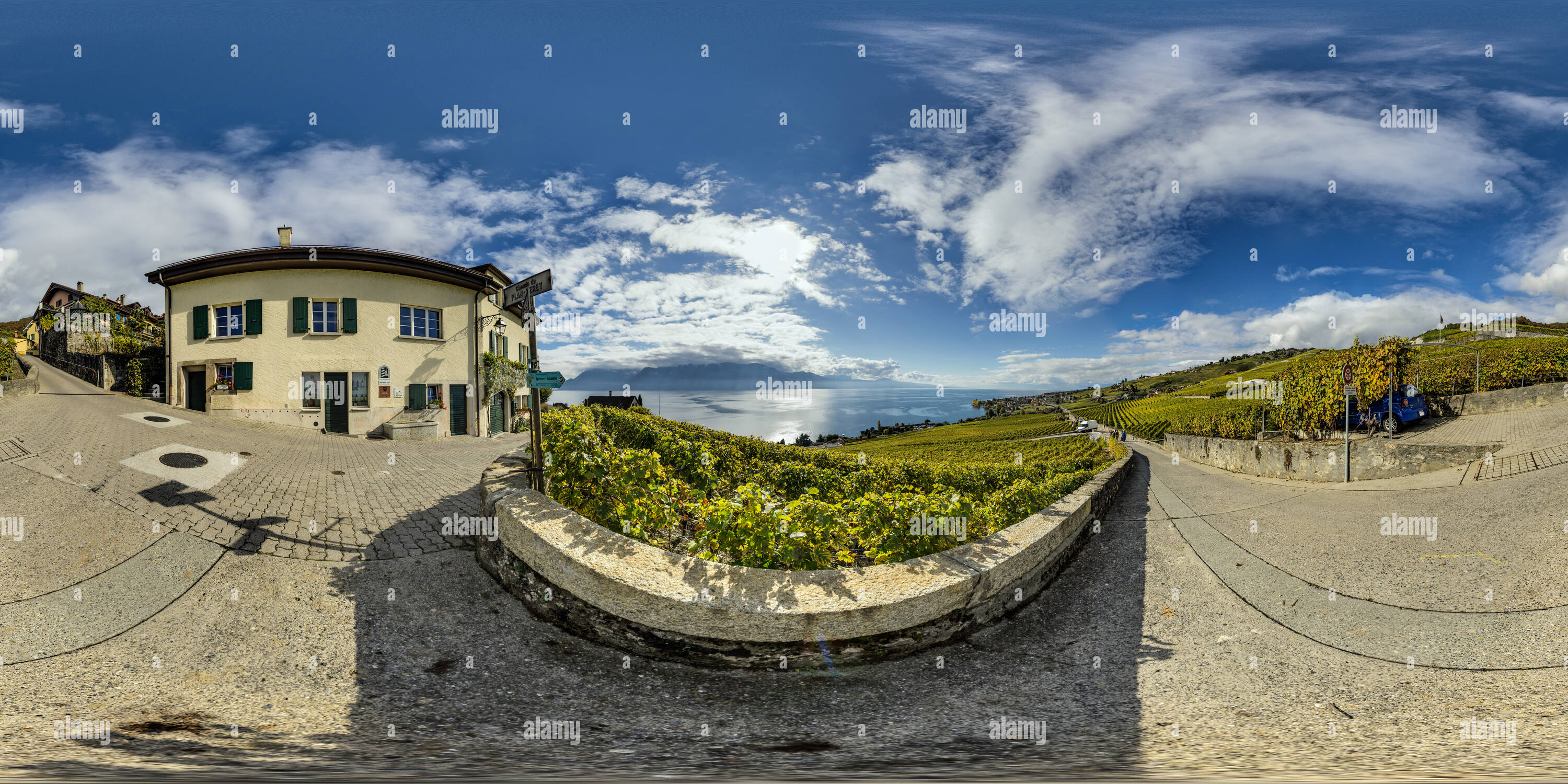 360° view of Lavaux Unesco World Heritage Site 9 - Alamy