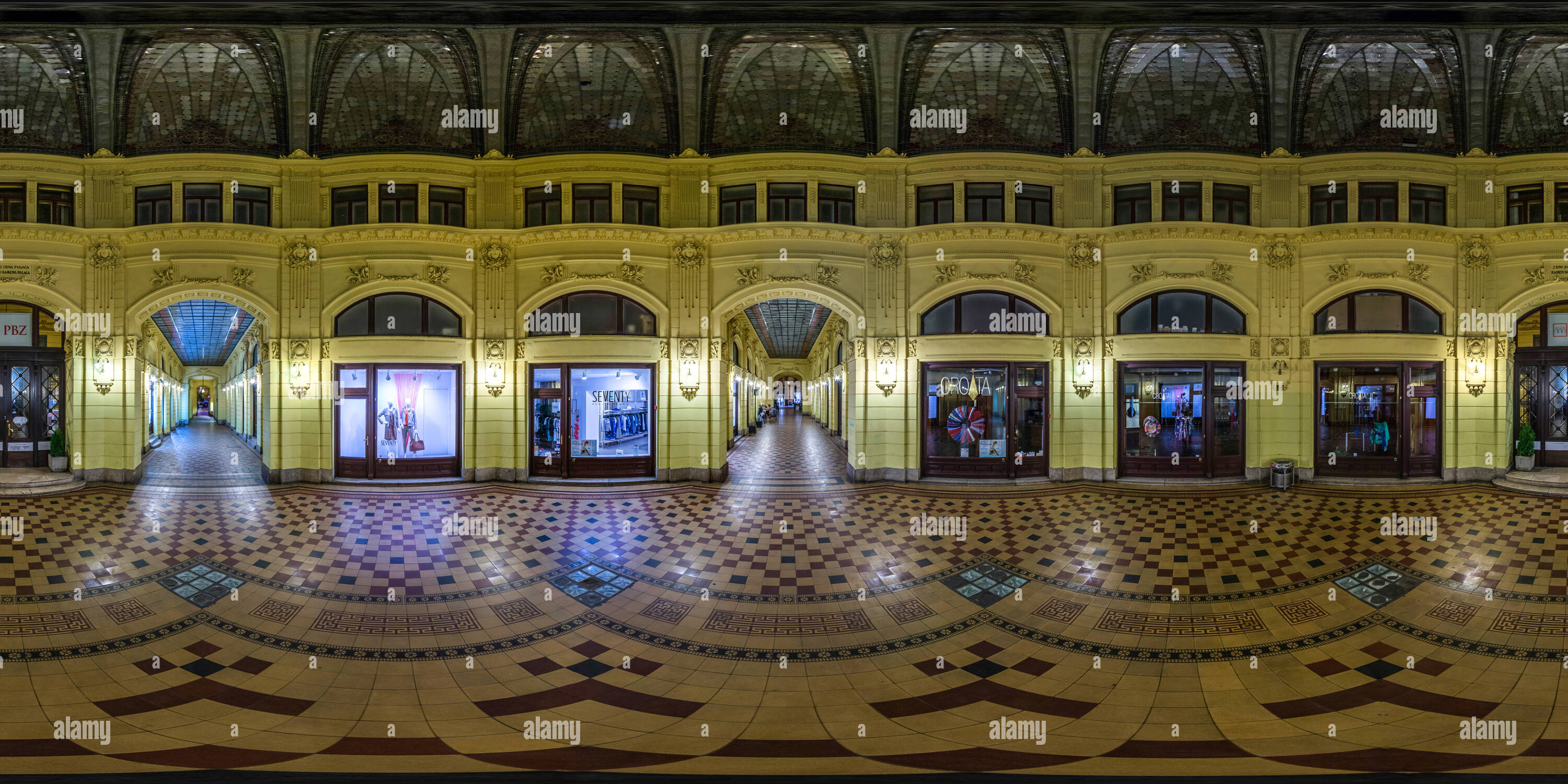 Head solepole hi-res stock photography and images - Alamy