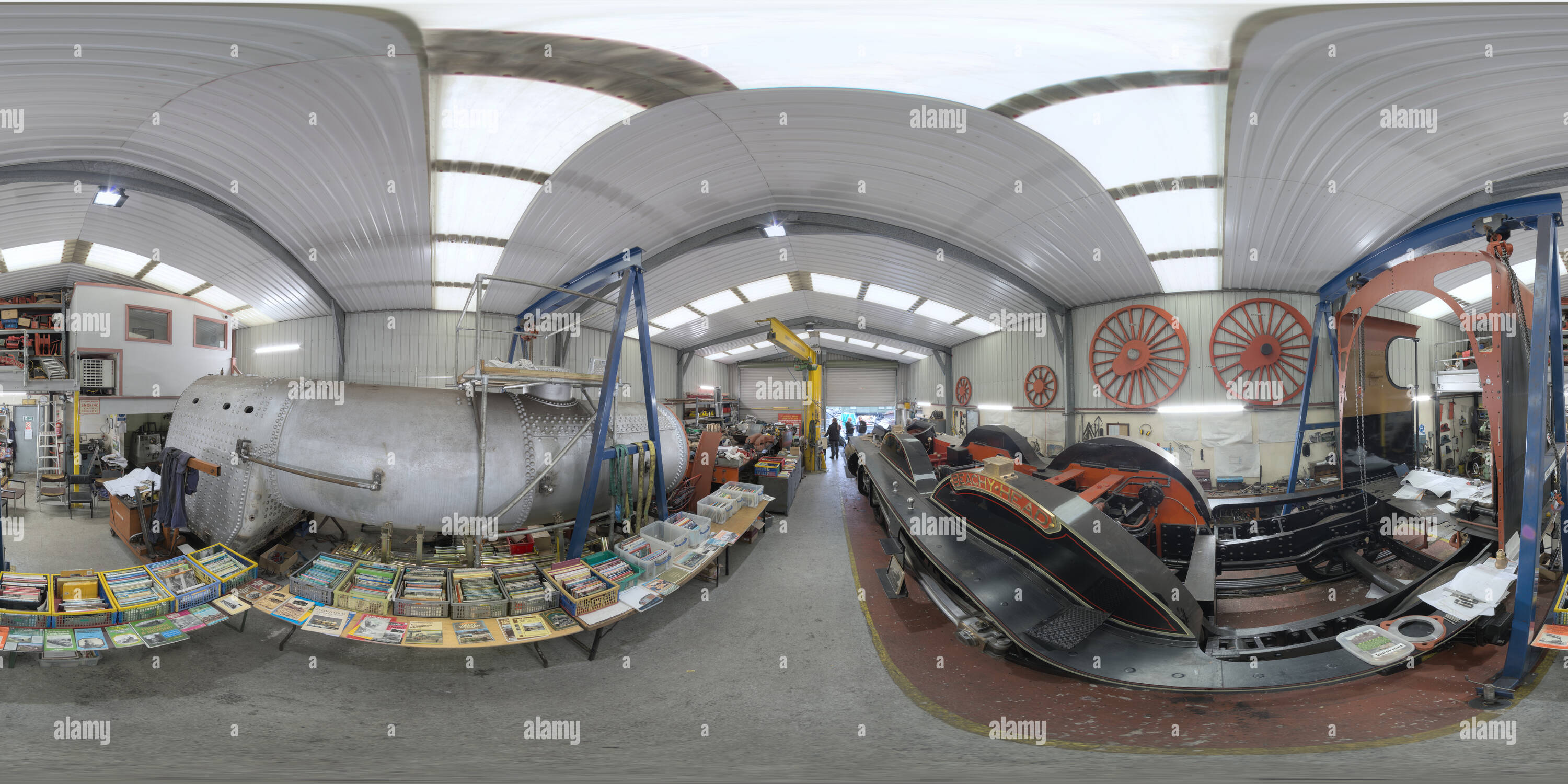 Lbscr h2 class 4 4 2 atlantic hi-res stock photography and images - Alamy