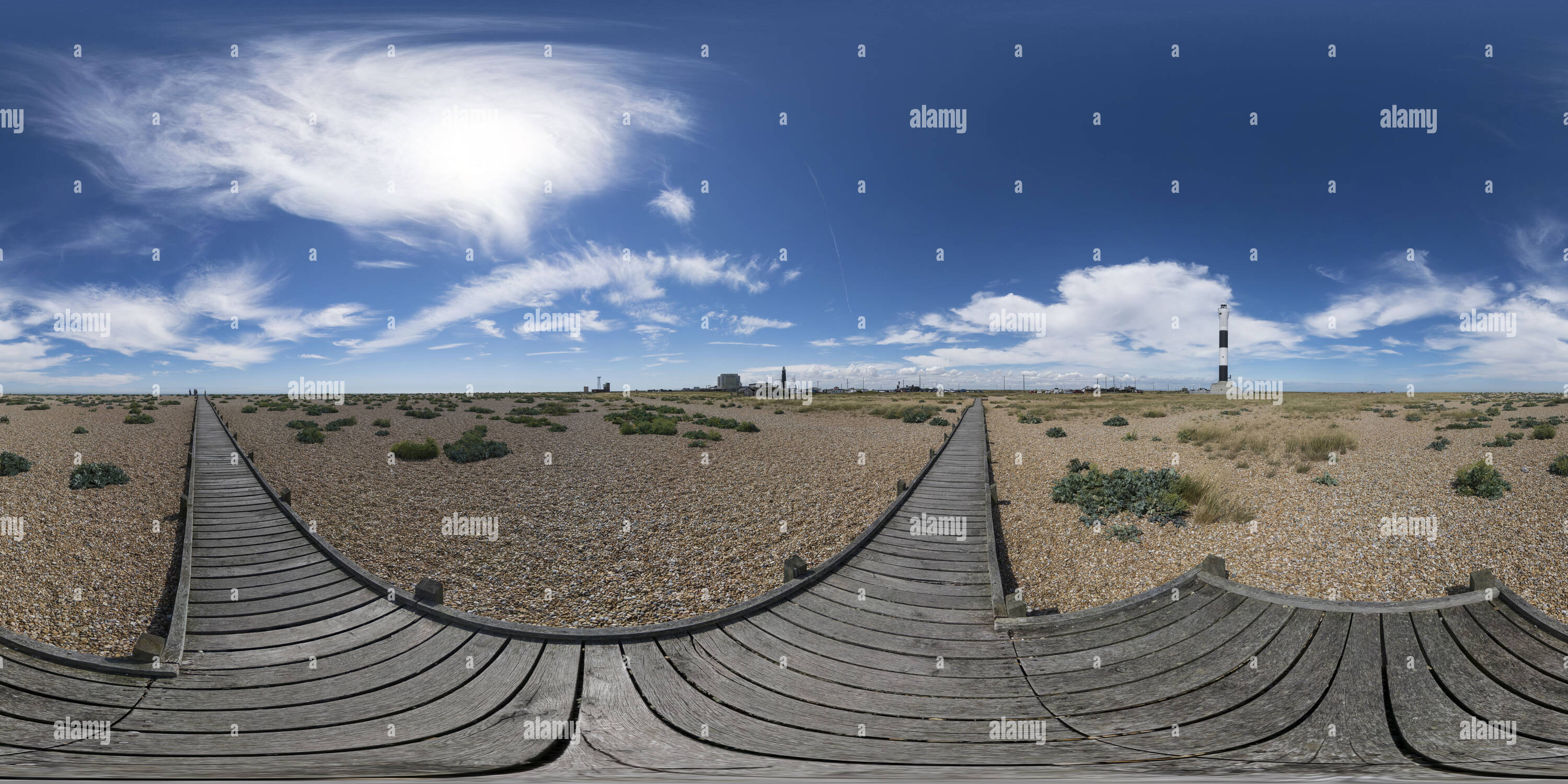 New dungeness lighthouse station hi-res stock photography and images ...