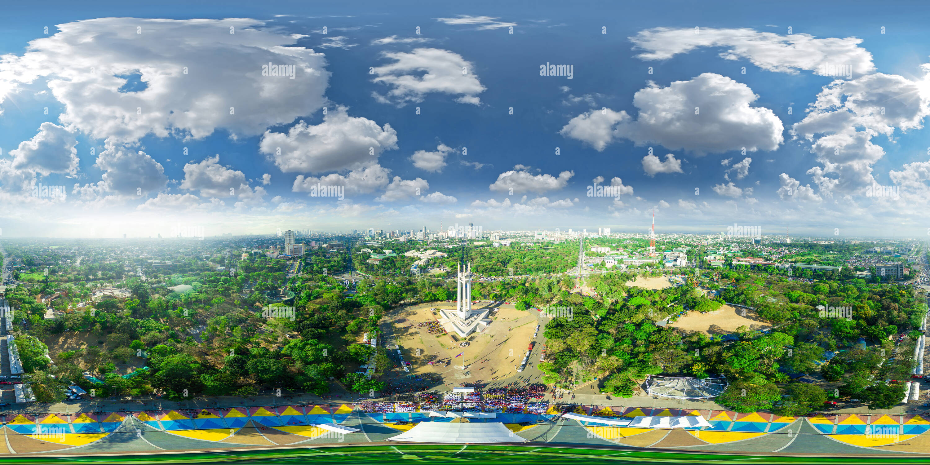 Quezon memorial circle hi-res stock photography and images - Alamy