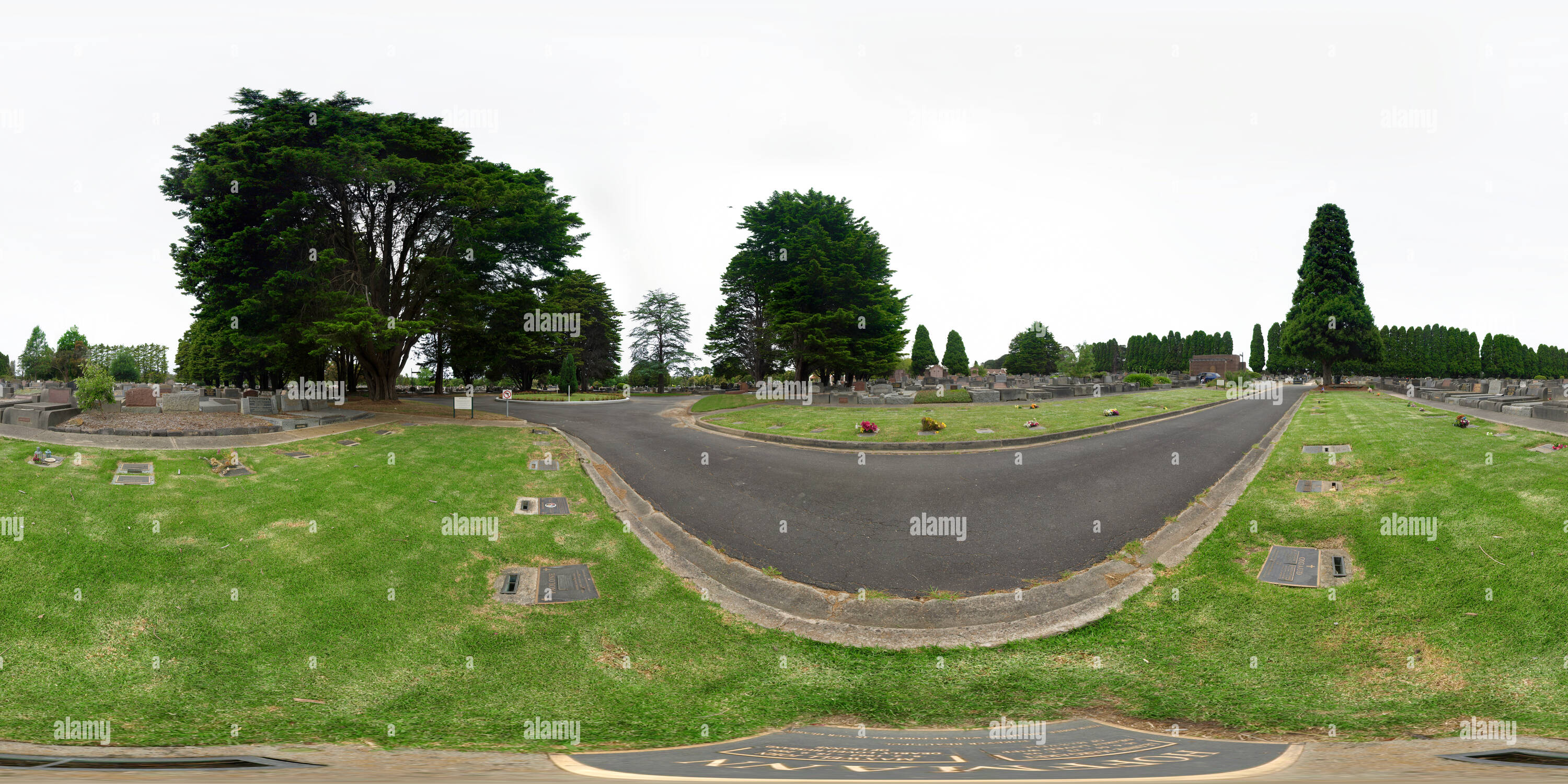 360° view of Box Hill Cemetery - Alamy
