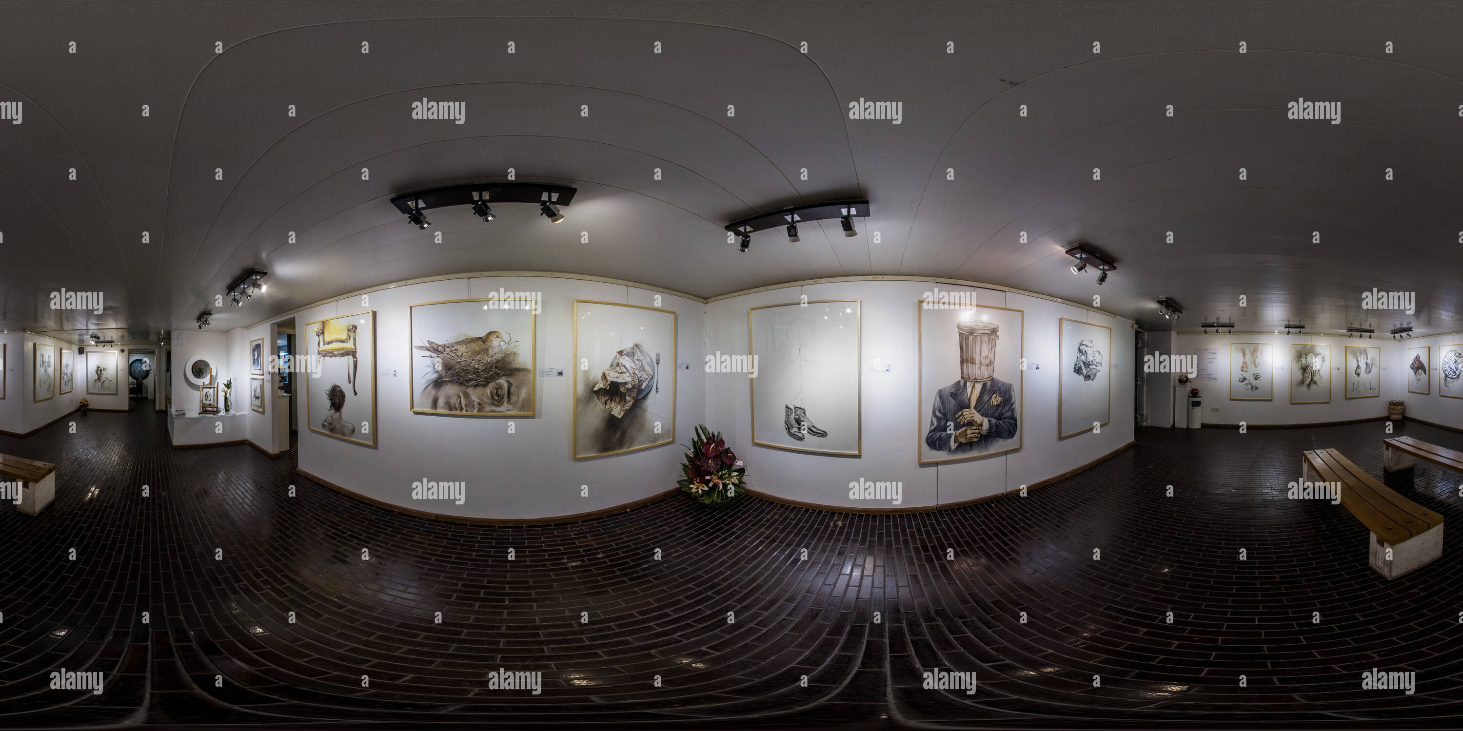 Seyhoun art gallery hi-res stock photography and images - Alamy