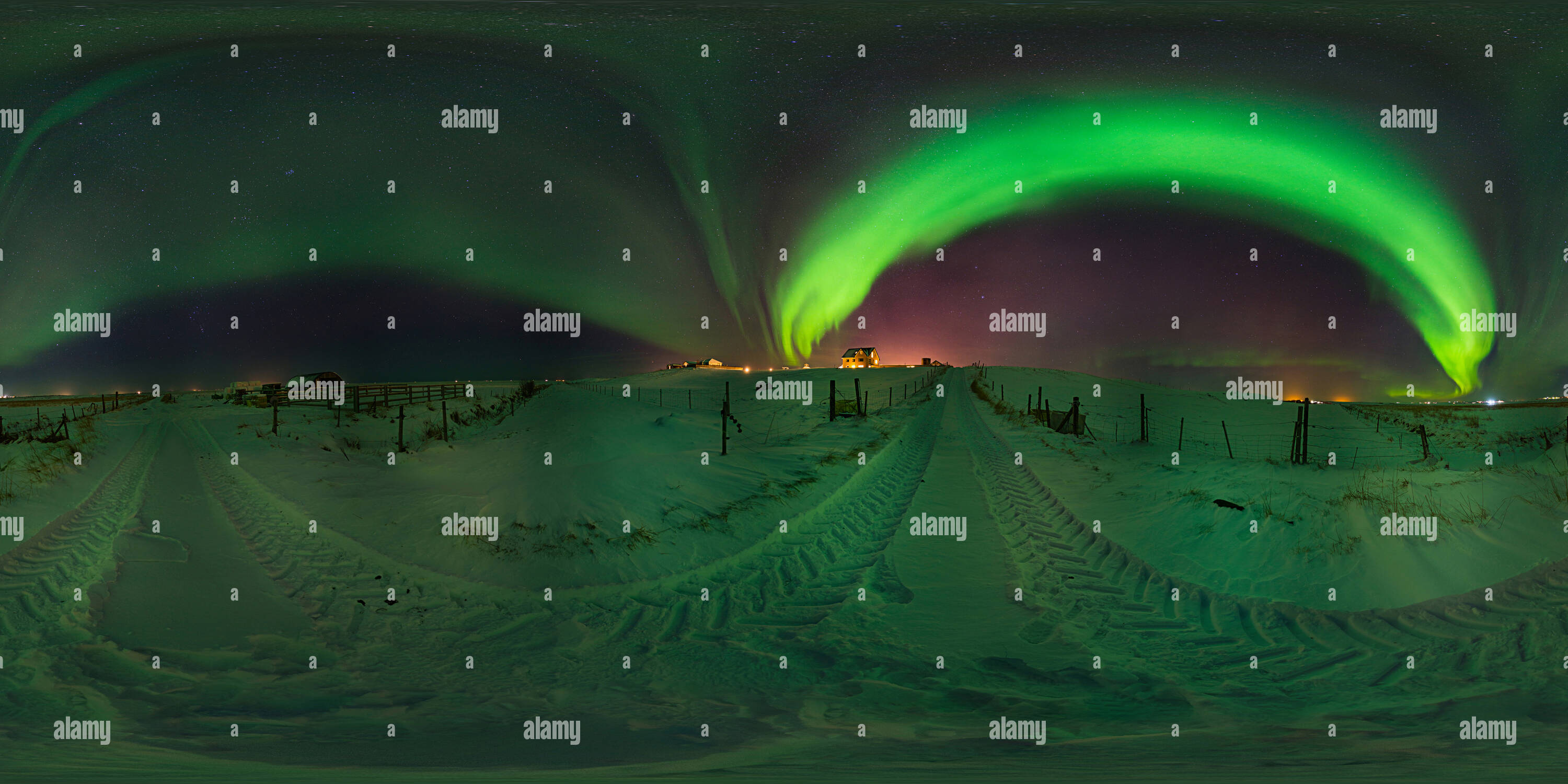 360° view of Iceland Northern Lights - Alamy
