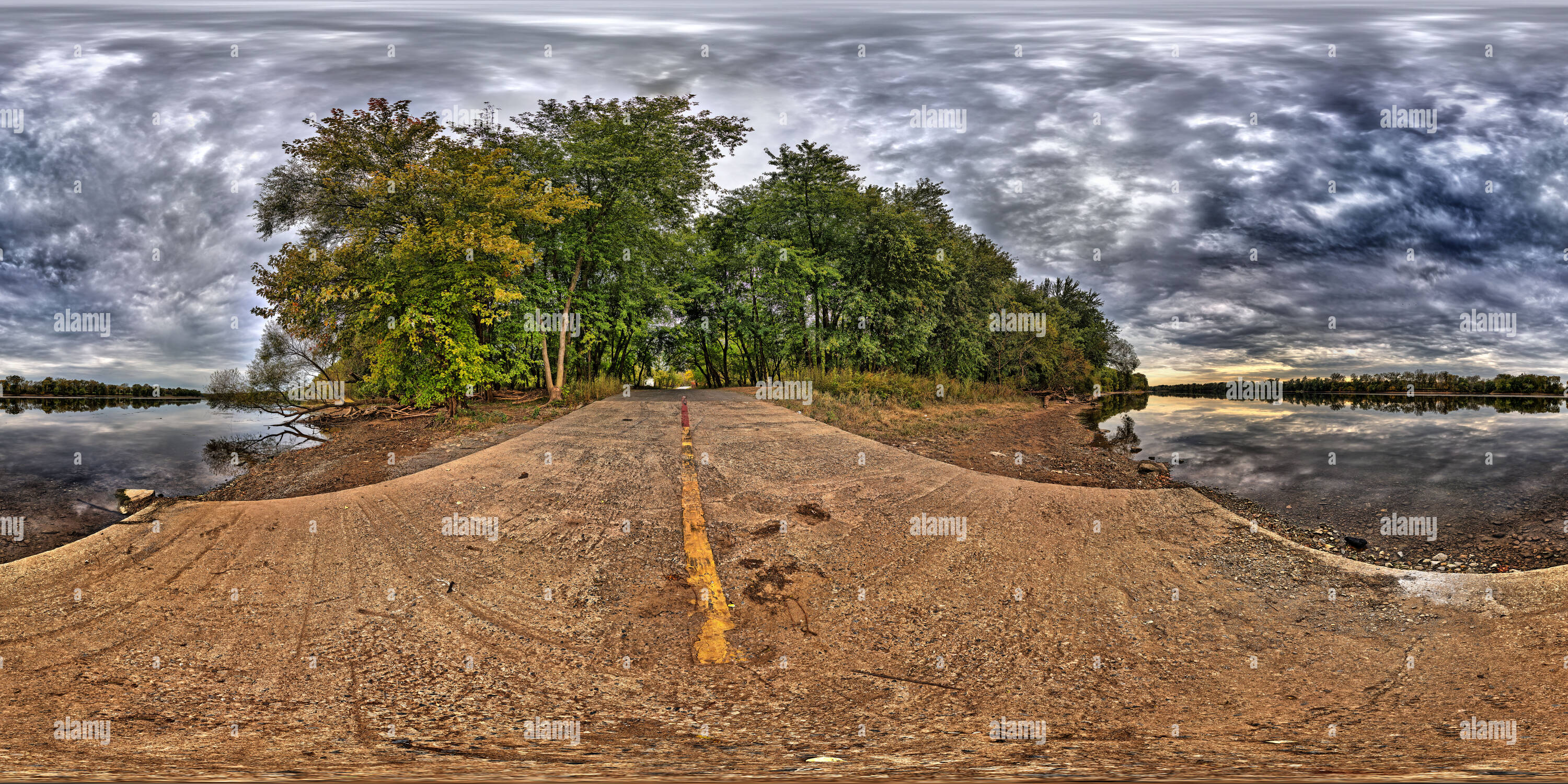 360° view of Edwards Ferry Boat Ramp - Alamy
