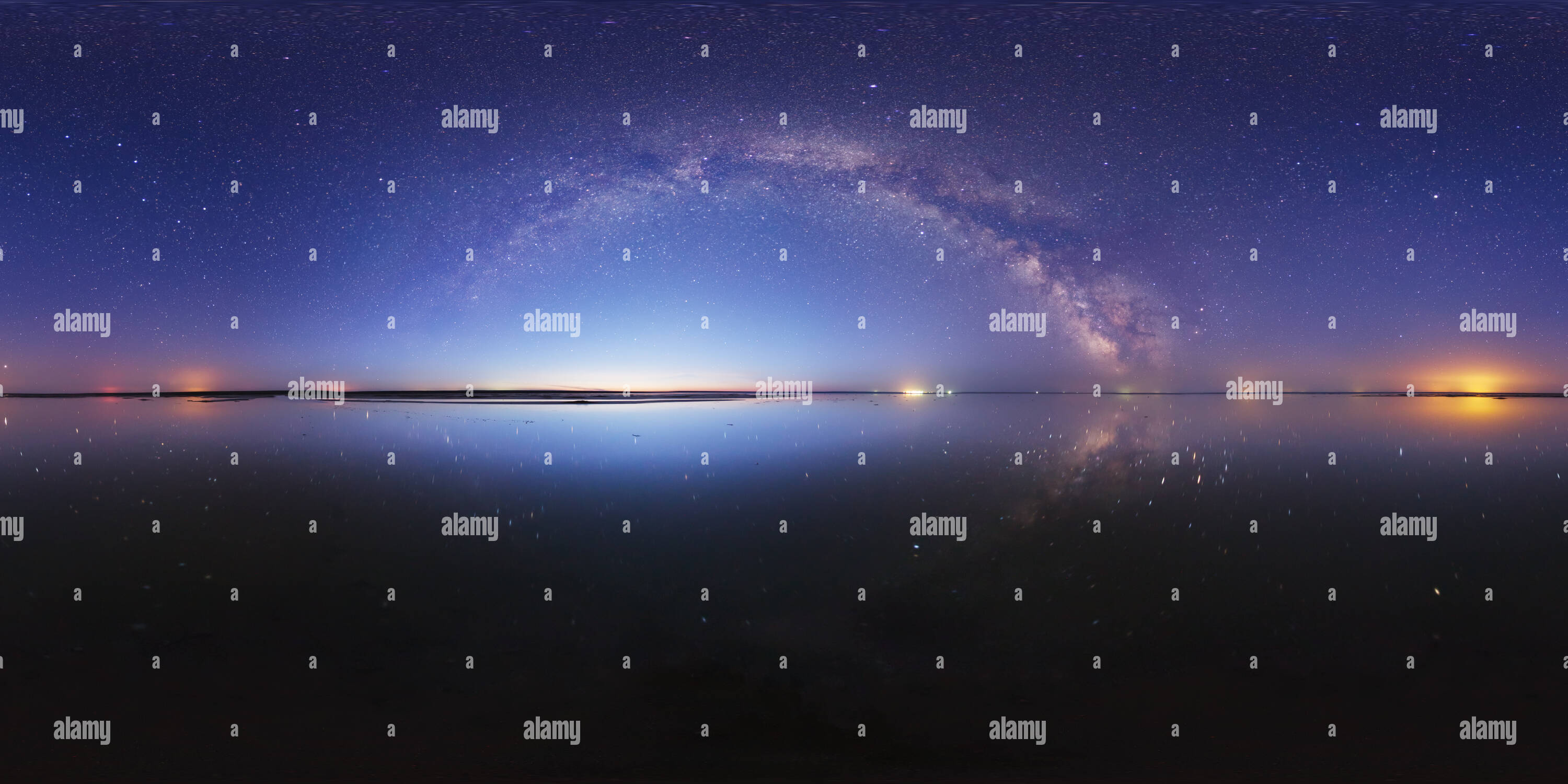 360° view of Starry morning of El'ton lake - Alamy