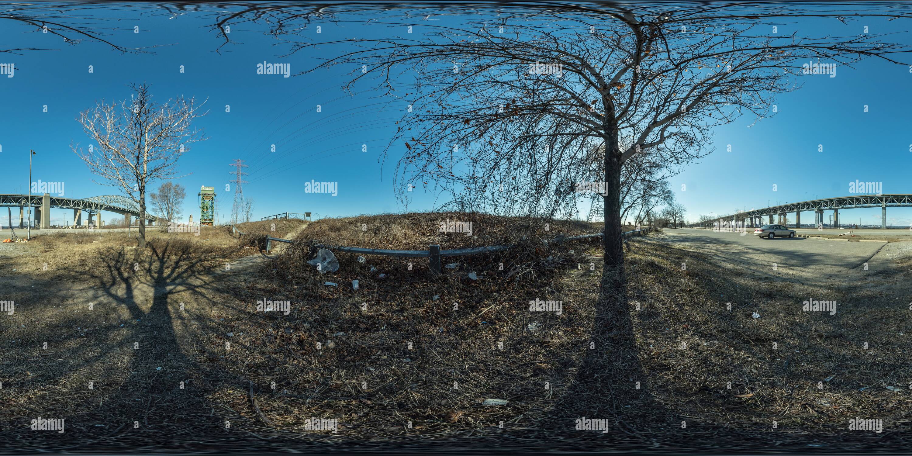 360° view of Late Winter along the Burlington Waterfront Trail - Alamy