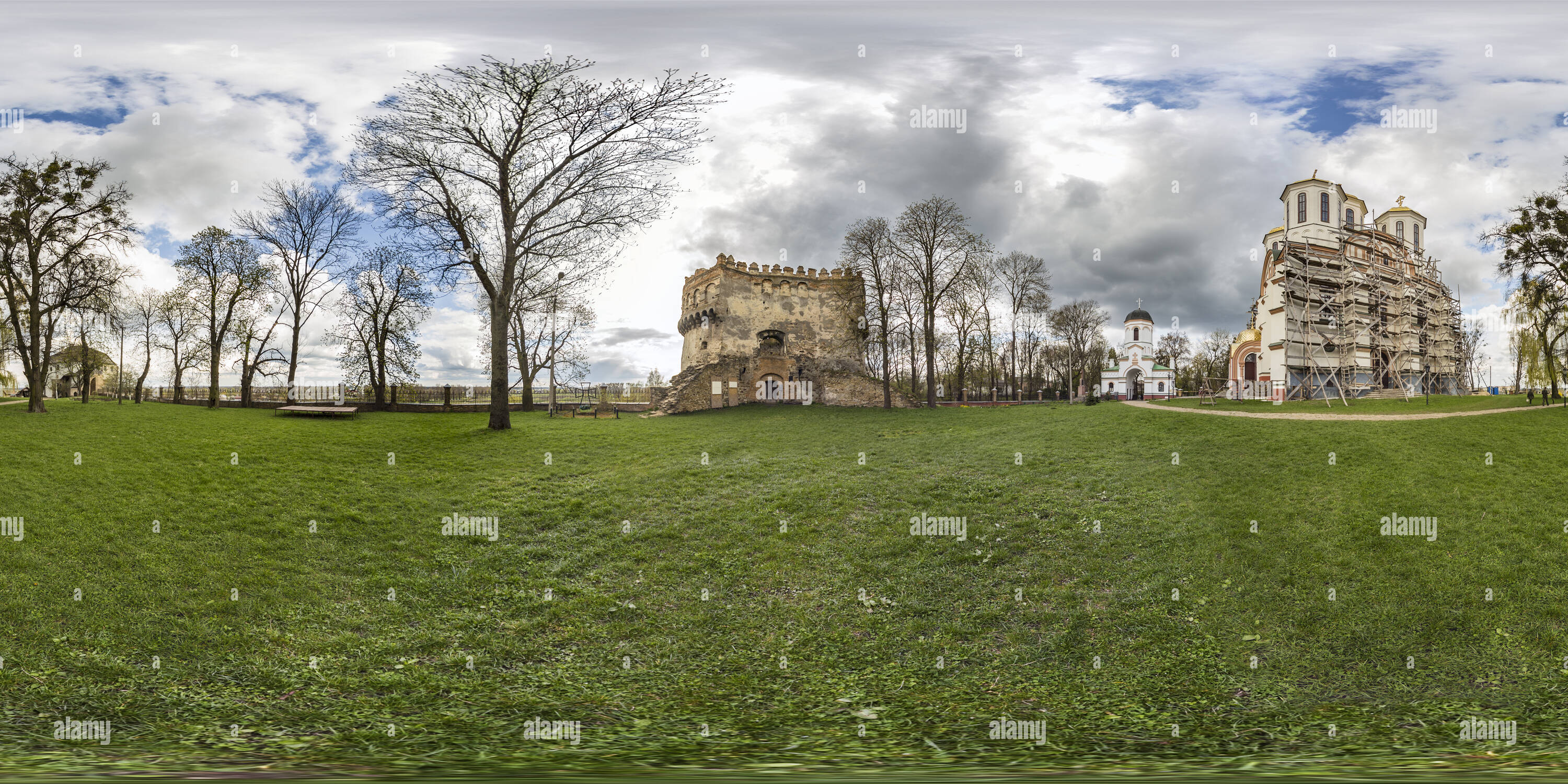 360° view of Ostrog. Castle princes Ostrozhsky. 2 - Alamy