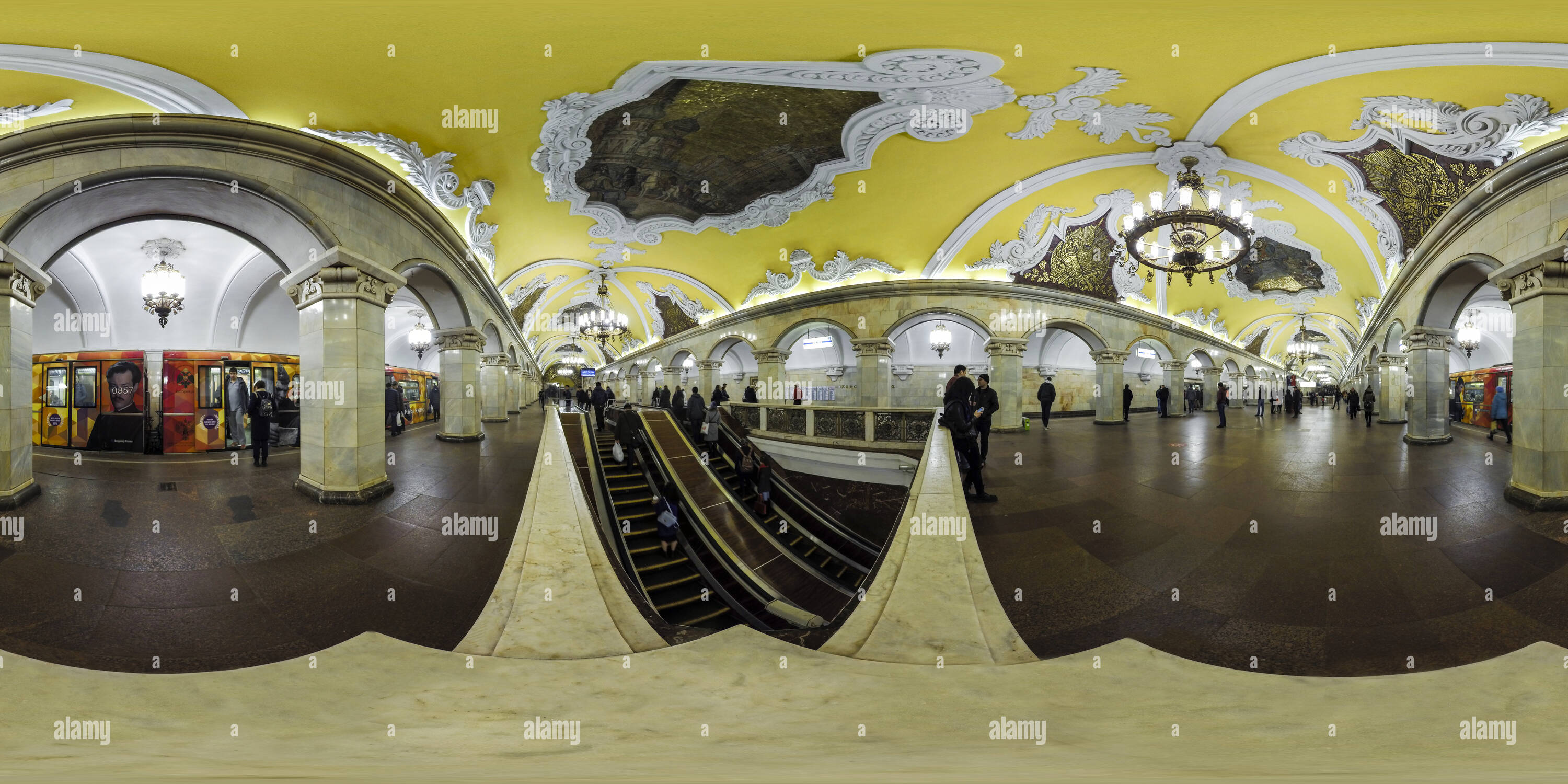 360° view of Moscow Metro Komsomolskaya Station - Alamy