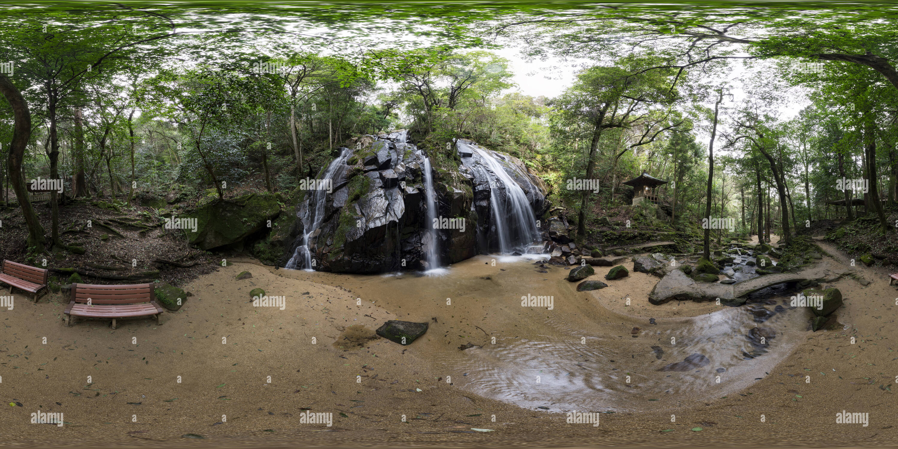 02 waterfall hi-res stock photography and images - Alamy