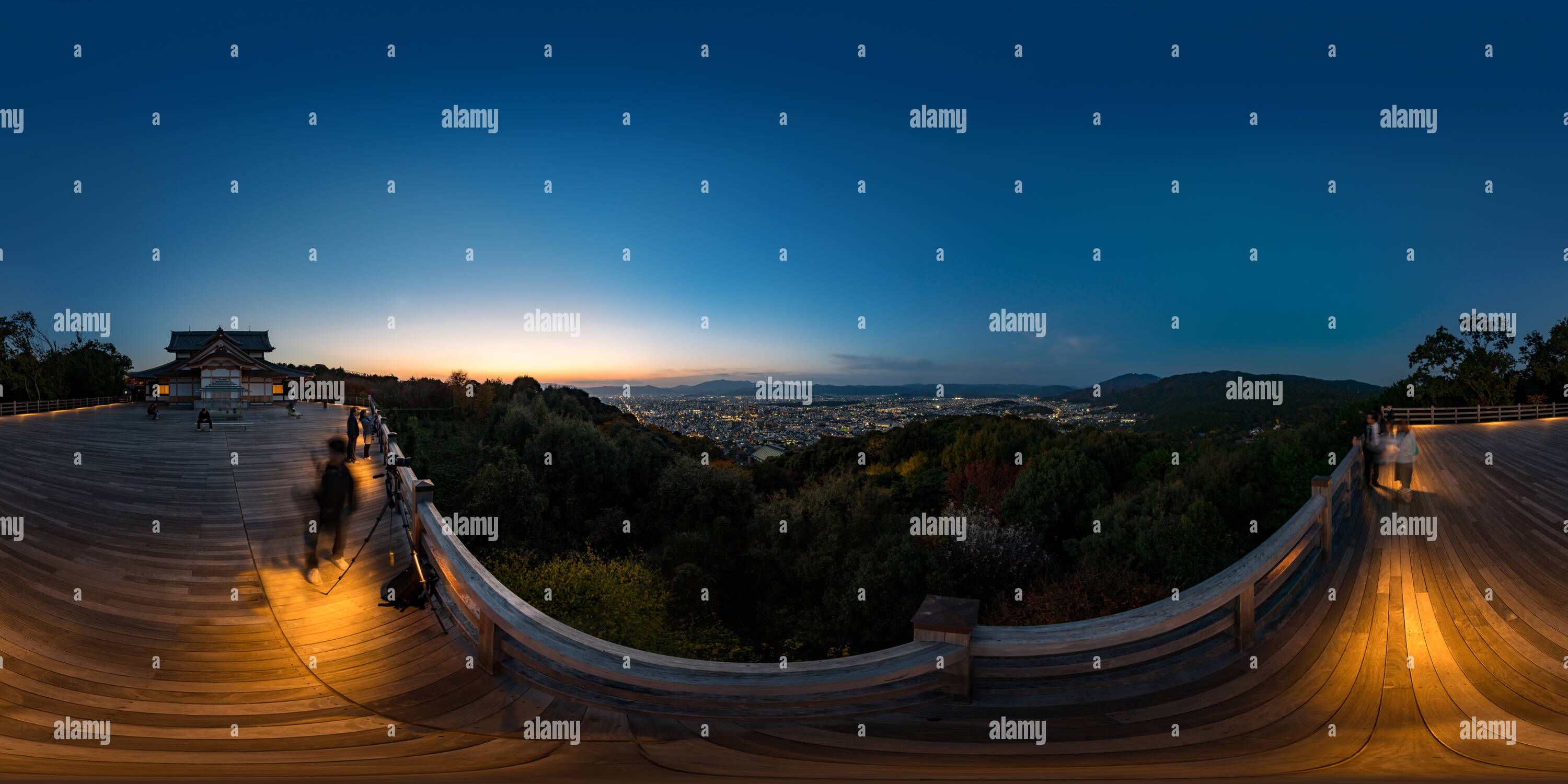 360° view of Kyoto at dusk seen from Shogun-zuka mound, Japan - Alamy