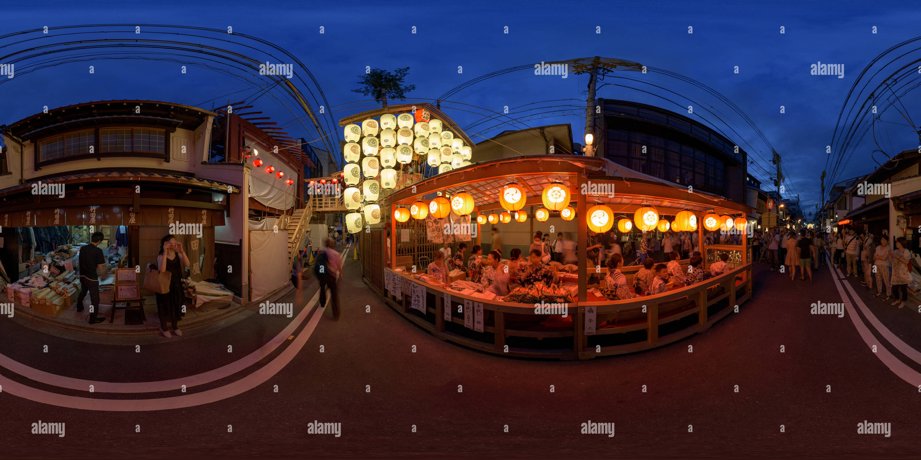 360° view of A light-up Gorgeous floats "Hoko" in the eve of the Gion ...