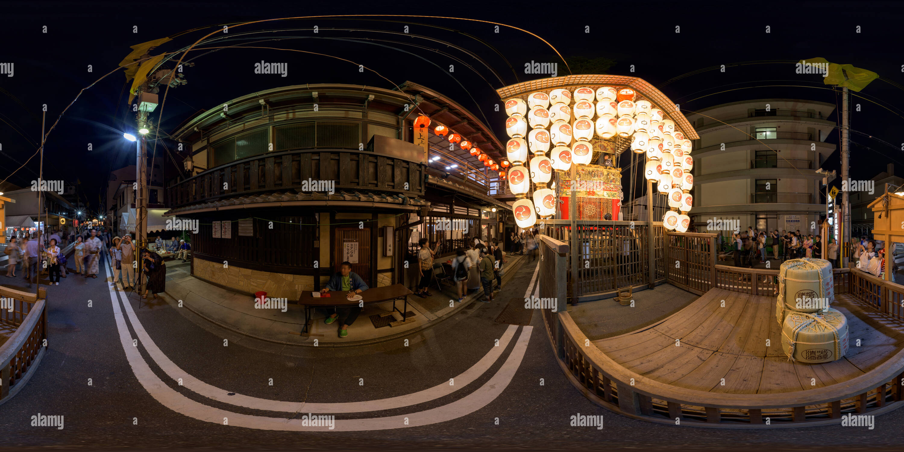 360° view of A light-up Gorgeous floats "Hoko" in the eve of the Gion ...