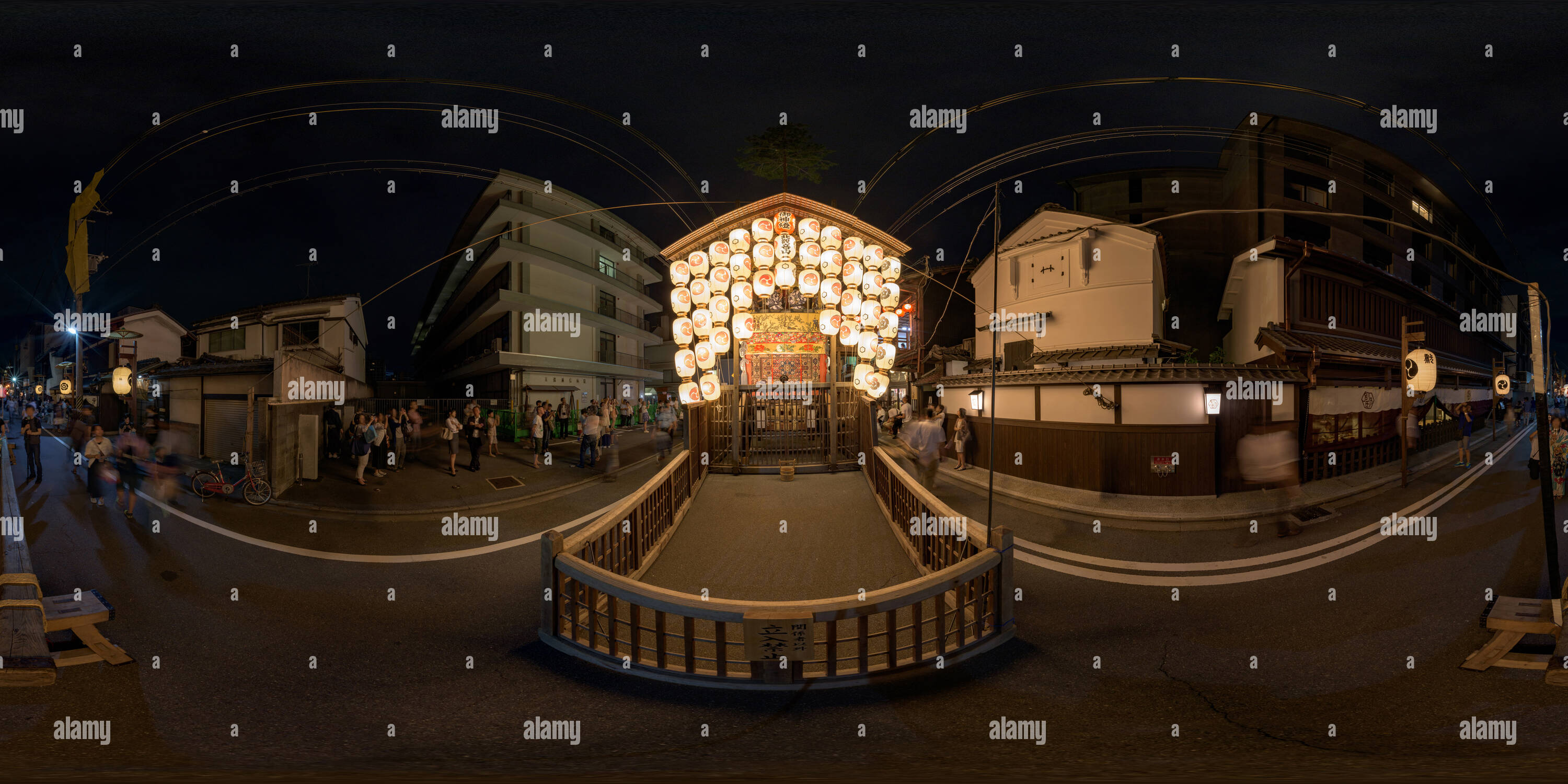 360° view of A light-up Gorgeous floats "Hoko" in the eve of the Gion ...