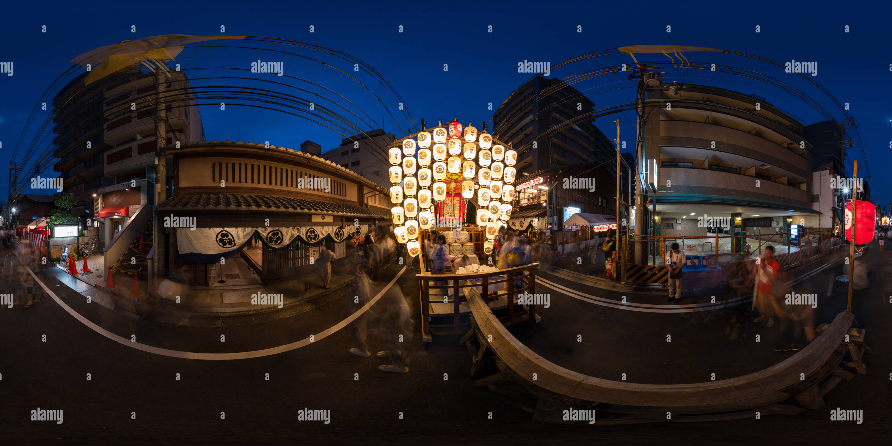 360° view of A light-up Gorgeous floats "Hoko" in the eve of the Gion ...