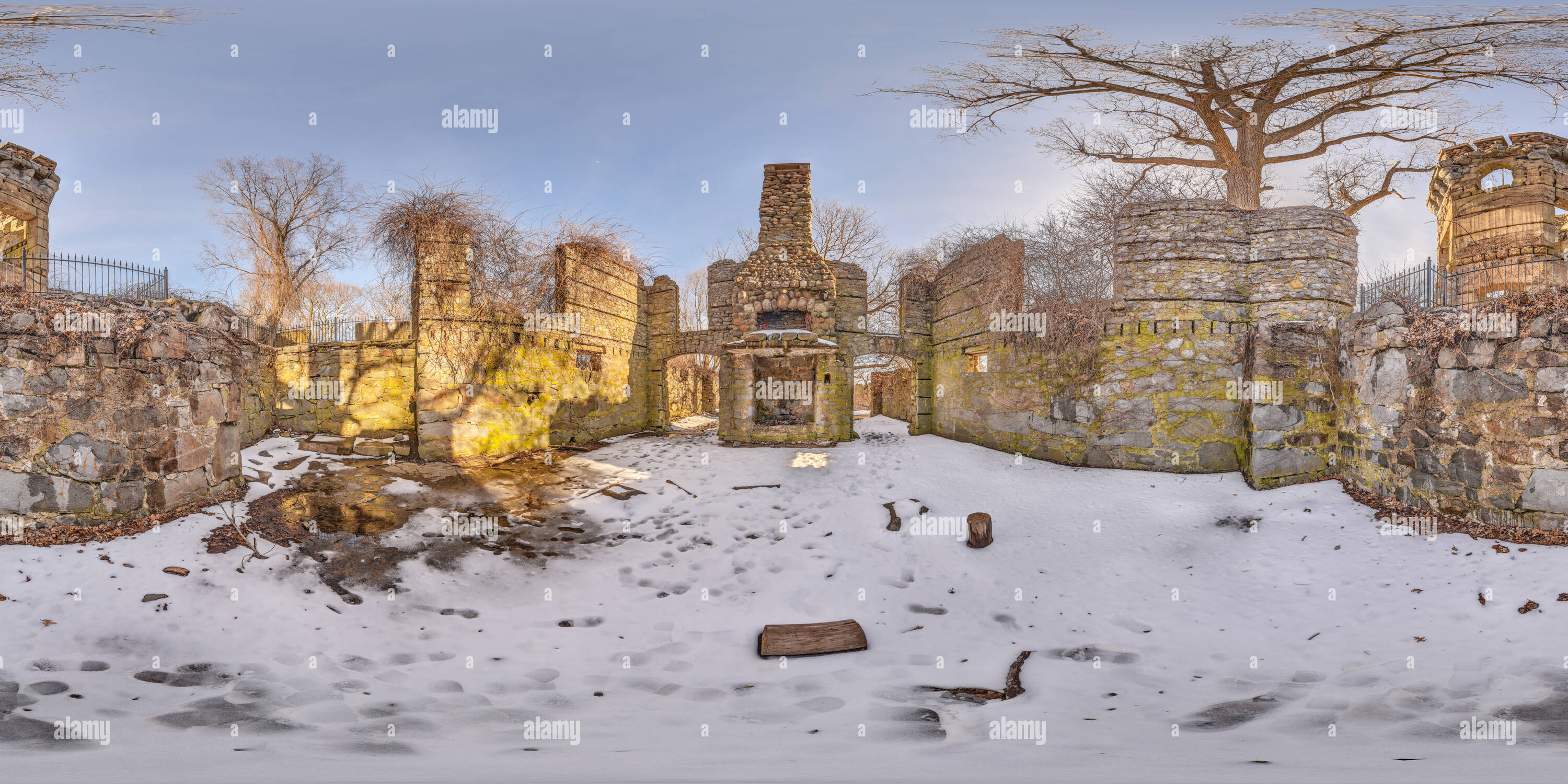 360° view of Bancroft's Castle One - Alamy
