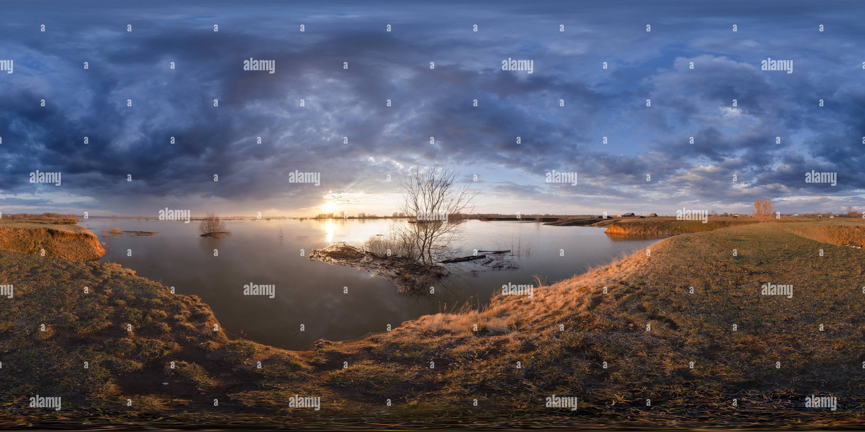 360° view of Ishim spill 2017 - Alamy