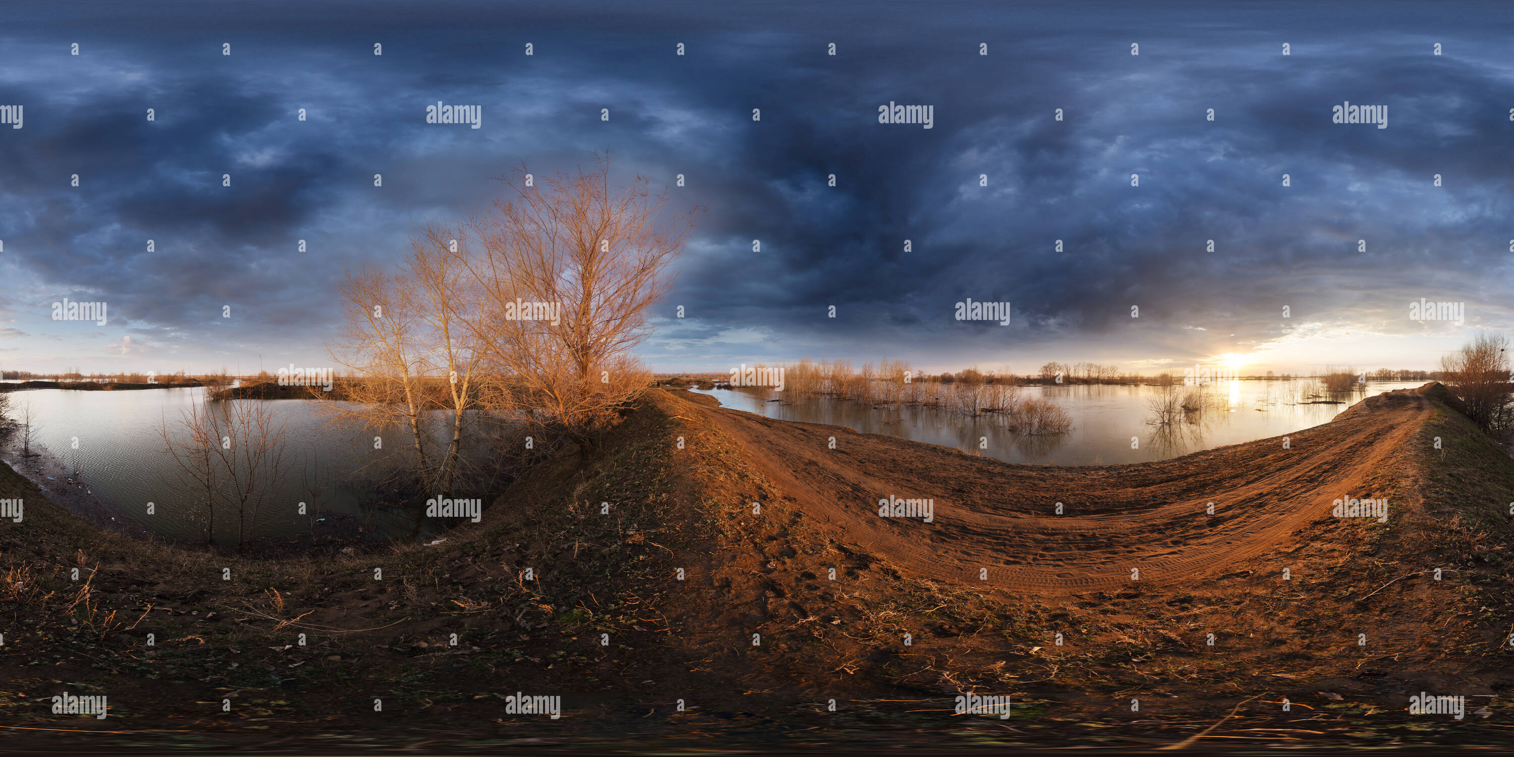 360° view of Ishim spill 2017 3 - Alamy