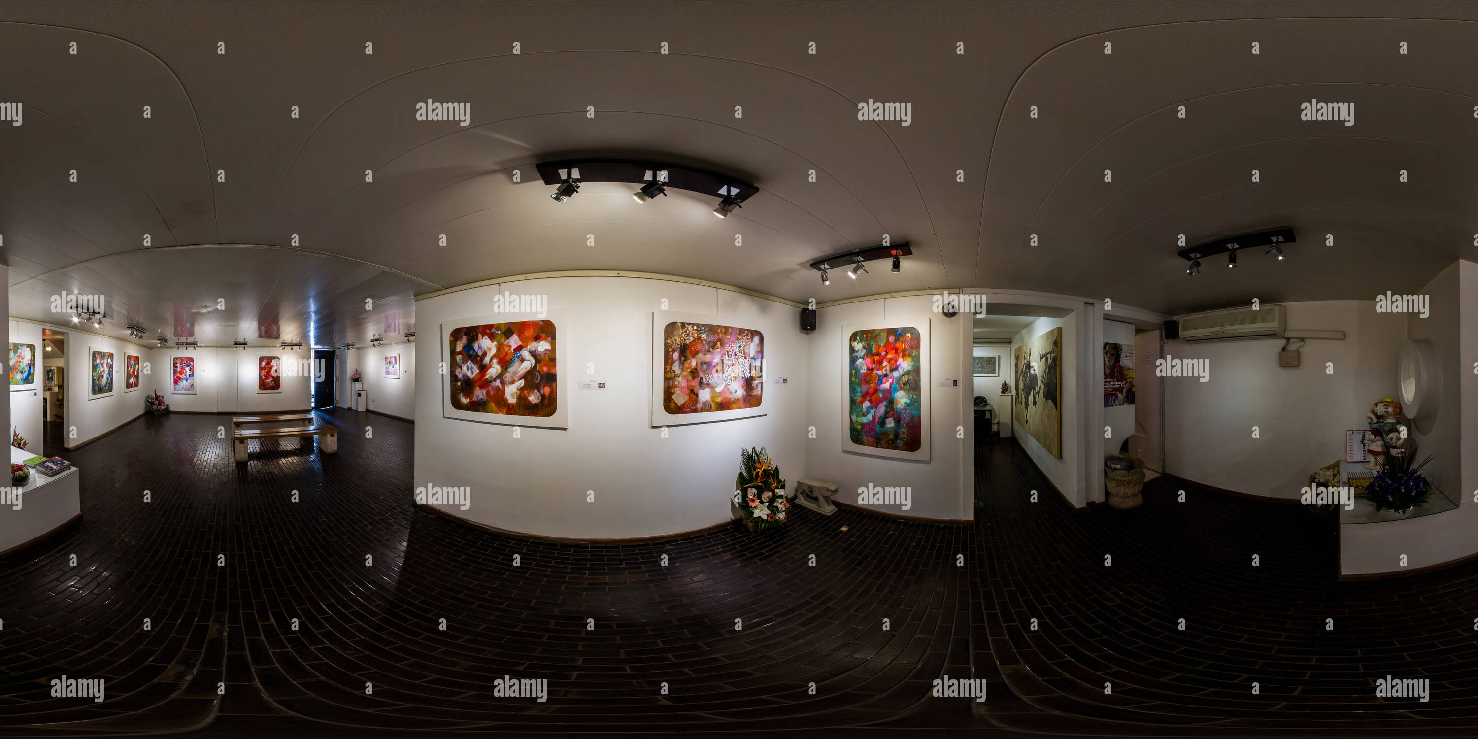 Seyhoun art gallery hi-res stock photography and images - Alamy