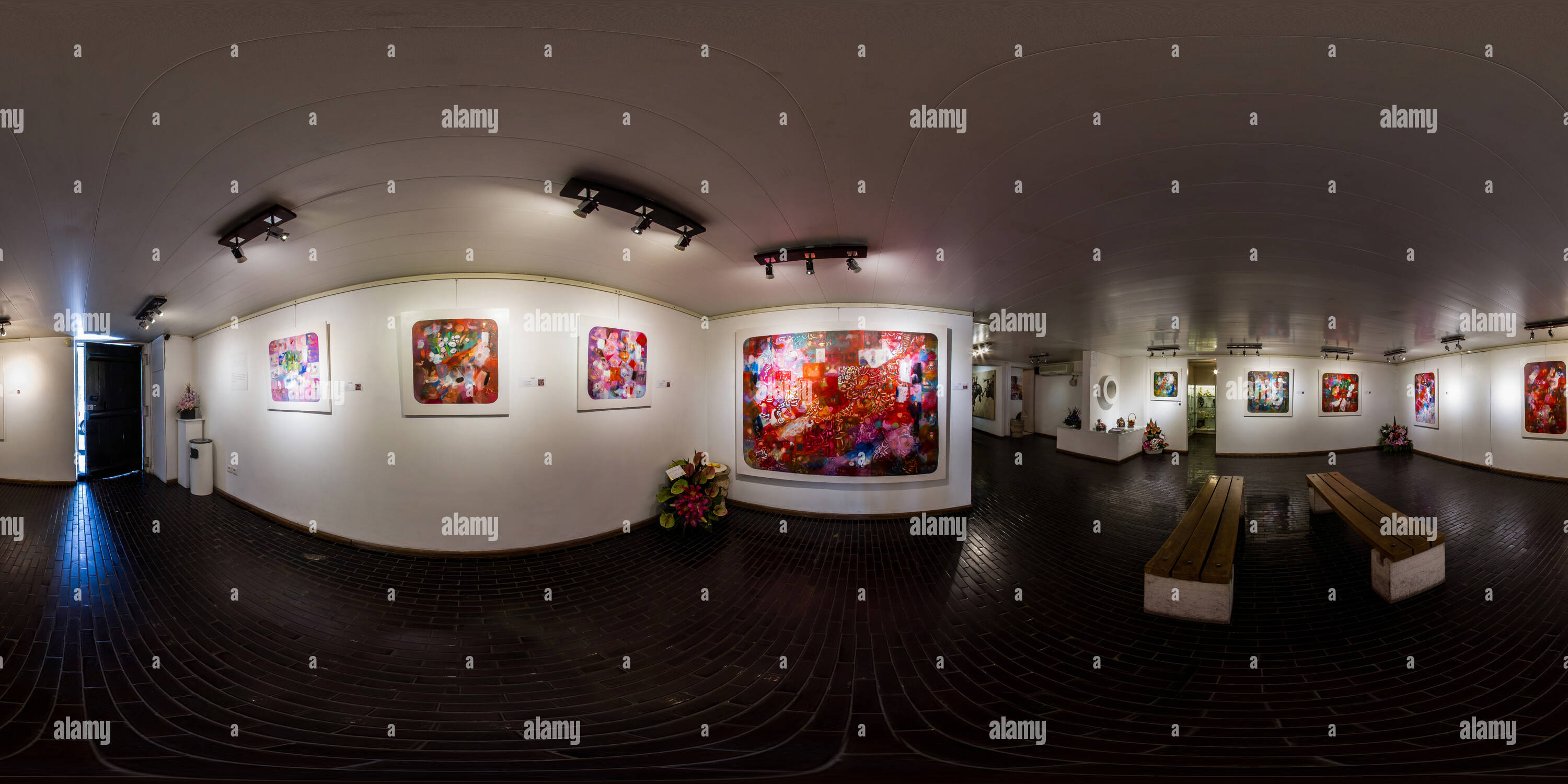 Seyhoun Art Gallery High Resolution Stock Photography and Images - Alamy