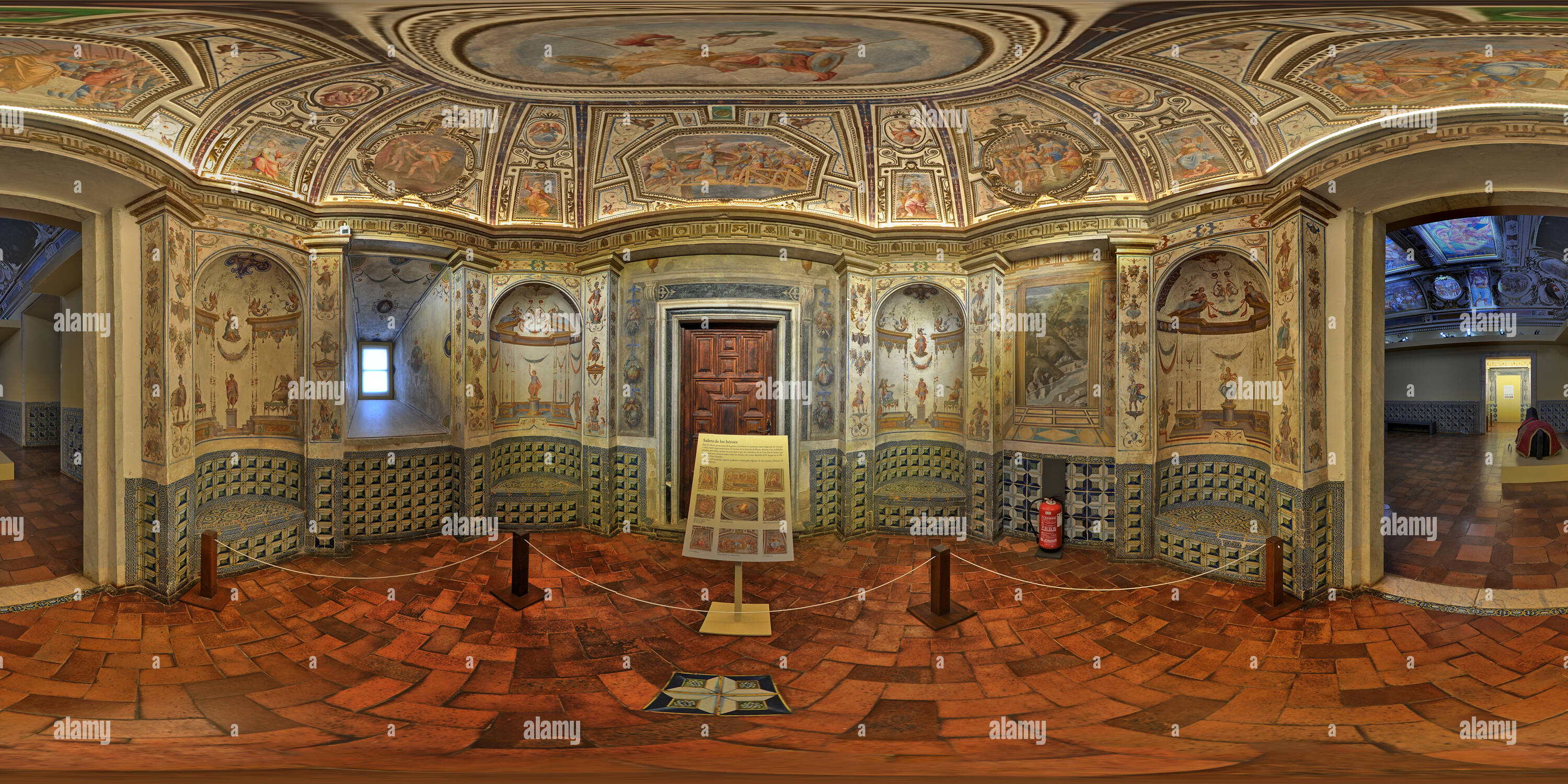 360° view of Palacio del Infantado, Sala interior - Alamy