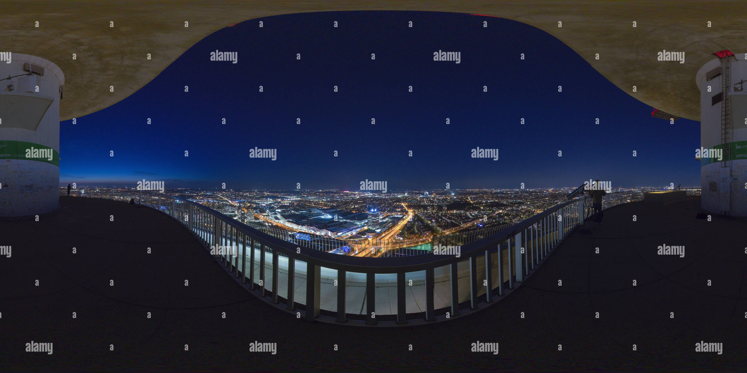 360° view of Night Munich from above 3 - Alamy