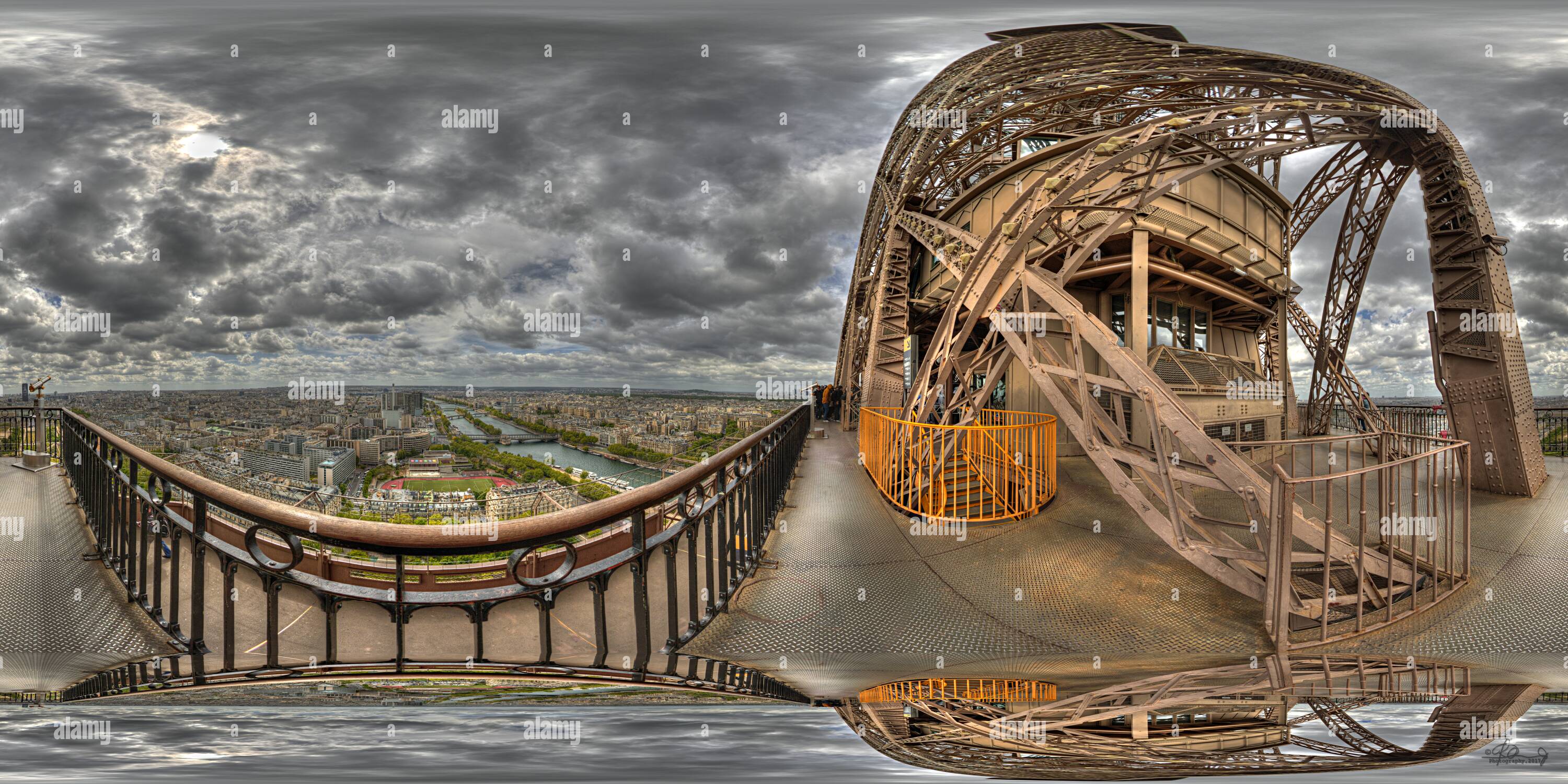360° view of Eiffel Tower - POV 2nd Floor South West Corner - Alamy