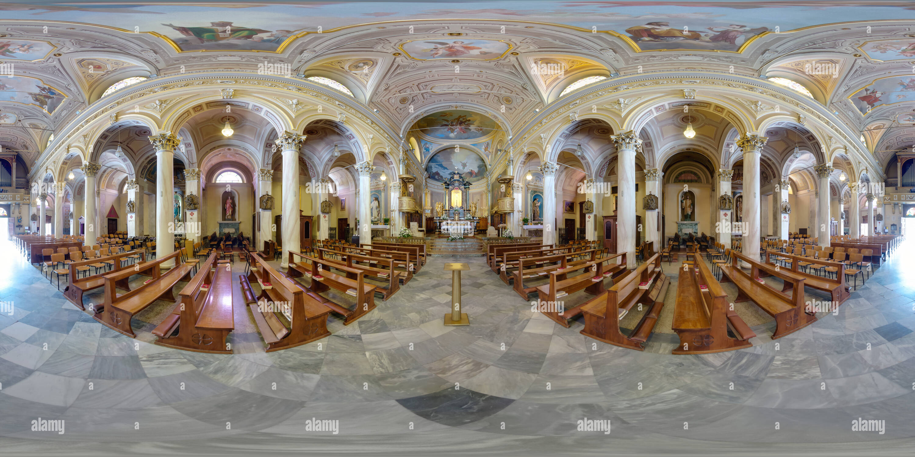 Basilica romana hi-res stock photography and images - Alamy