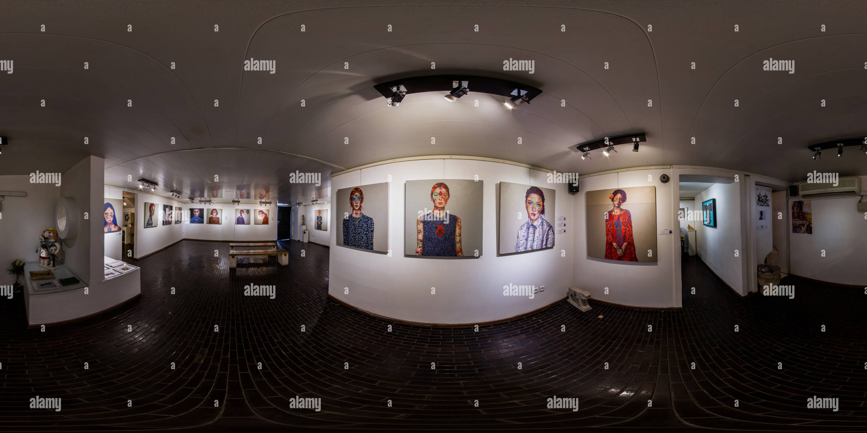 Seyhoun art gallery hi-res stock photography and images - Alamy