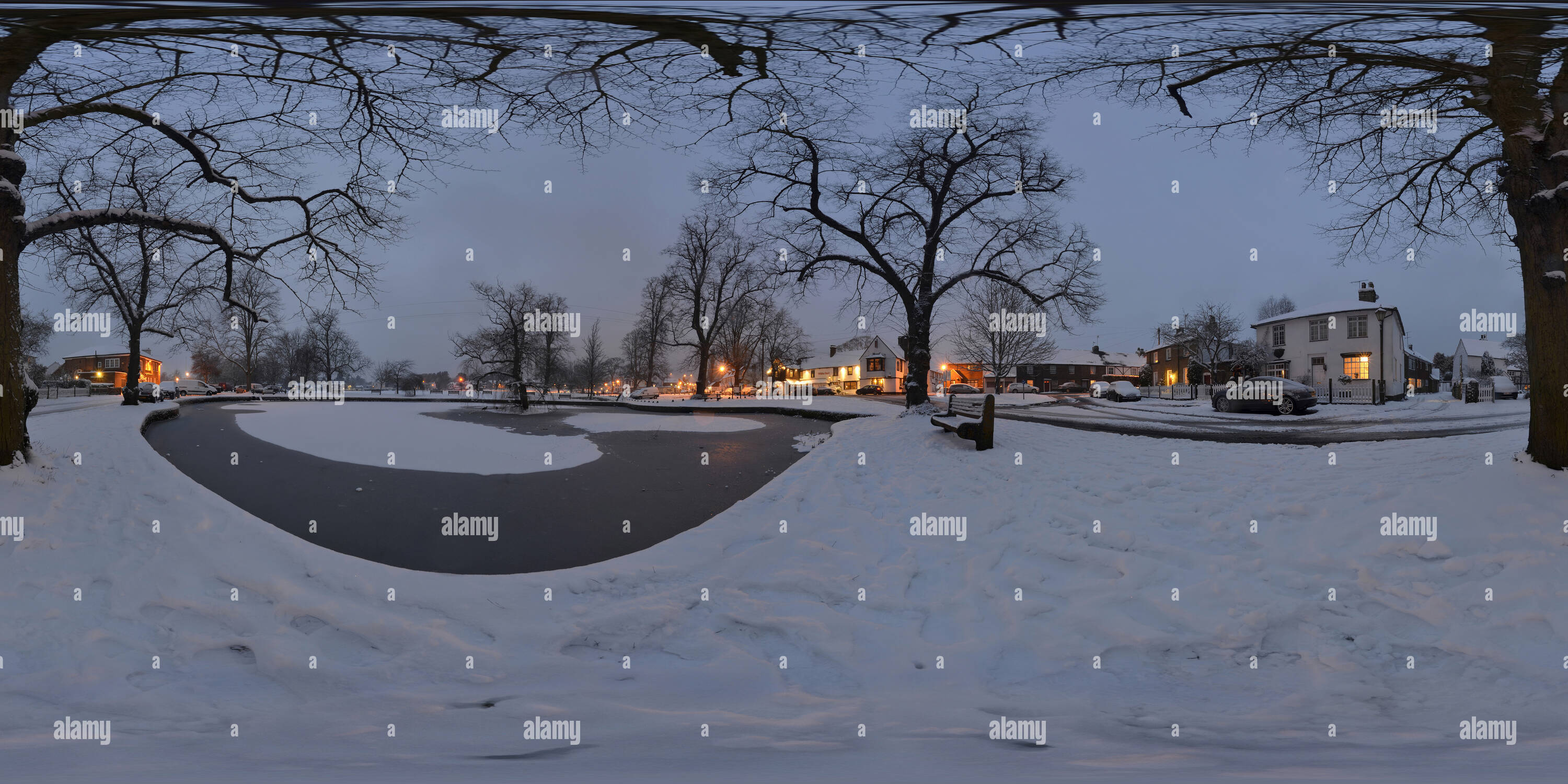 360° view of Godstone Pond In The Snow 1 - Alamy