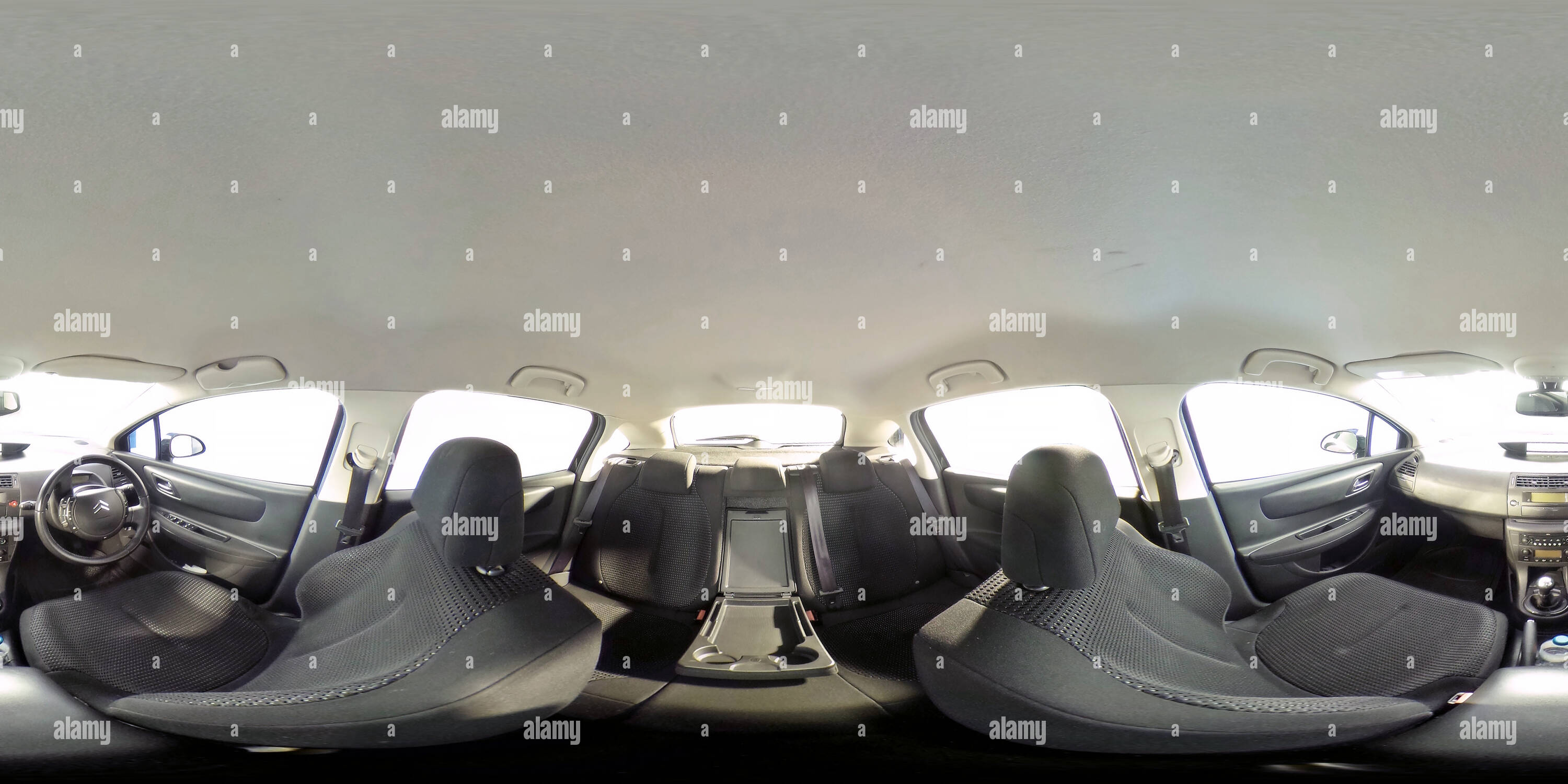 360° view of Car inside - Ricoh Tetha S - Alamy