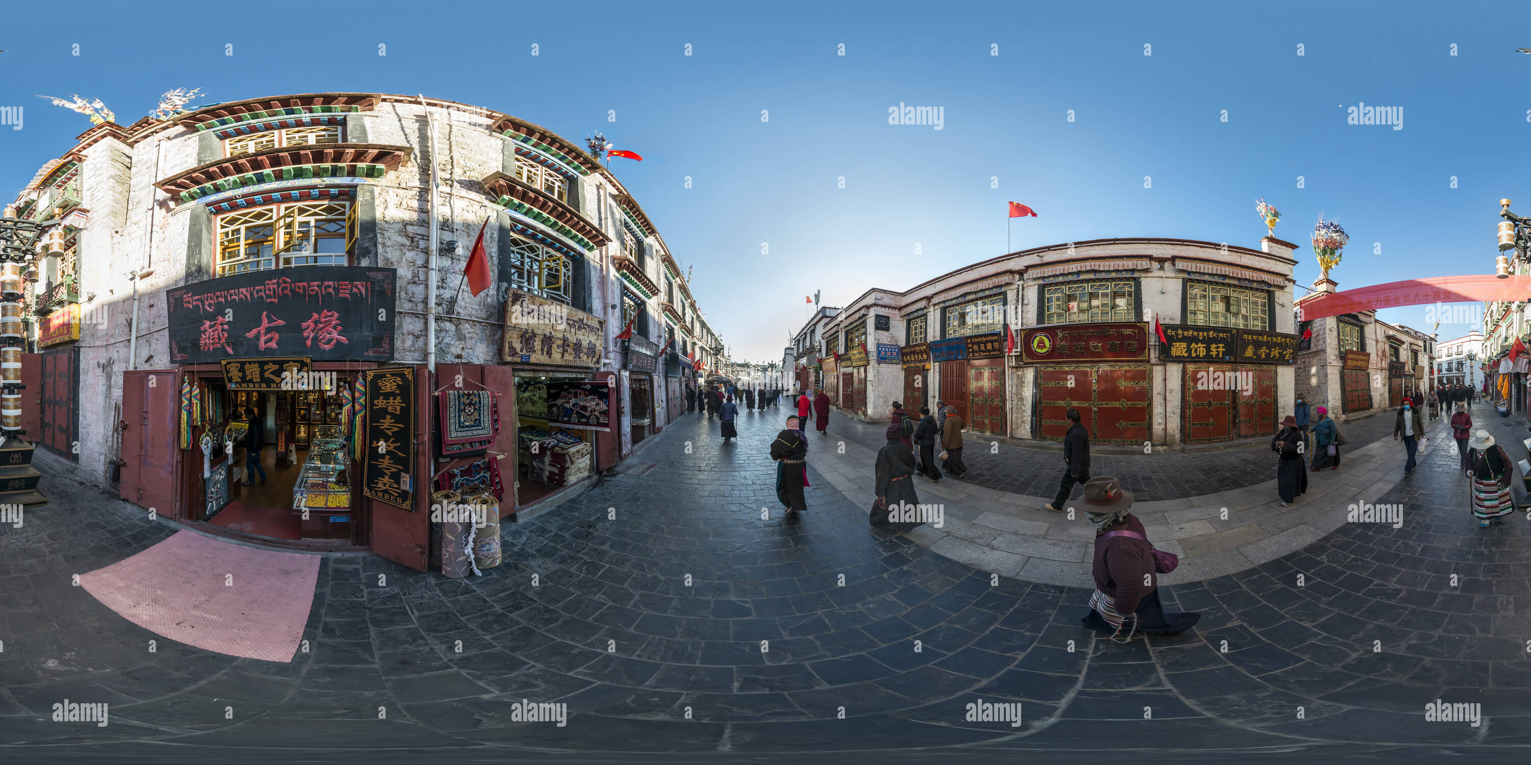 360° view of Barkhor North St(拉薩八廓街), Lhasa, Tibet, CN - Alamy