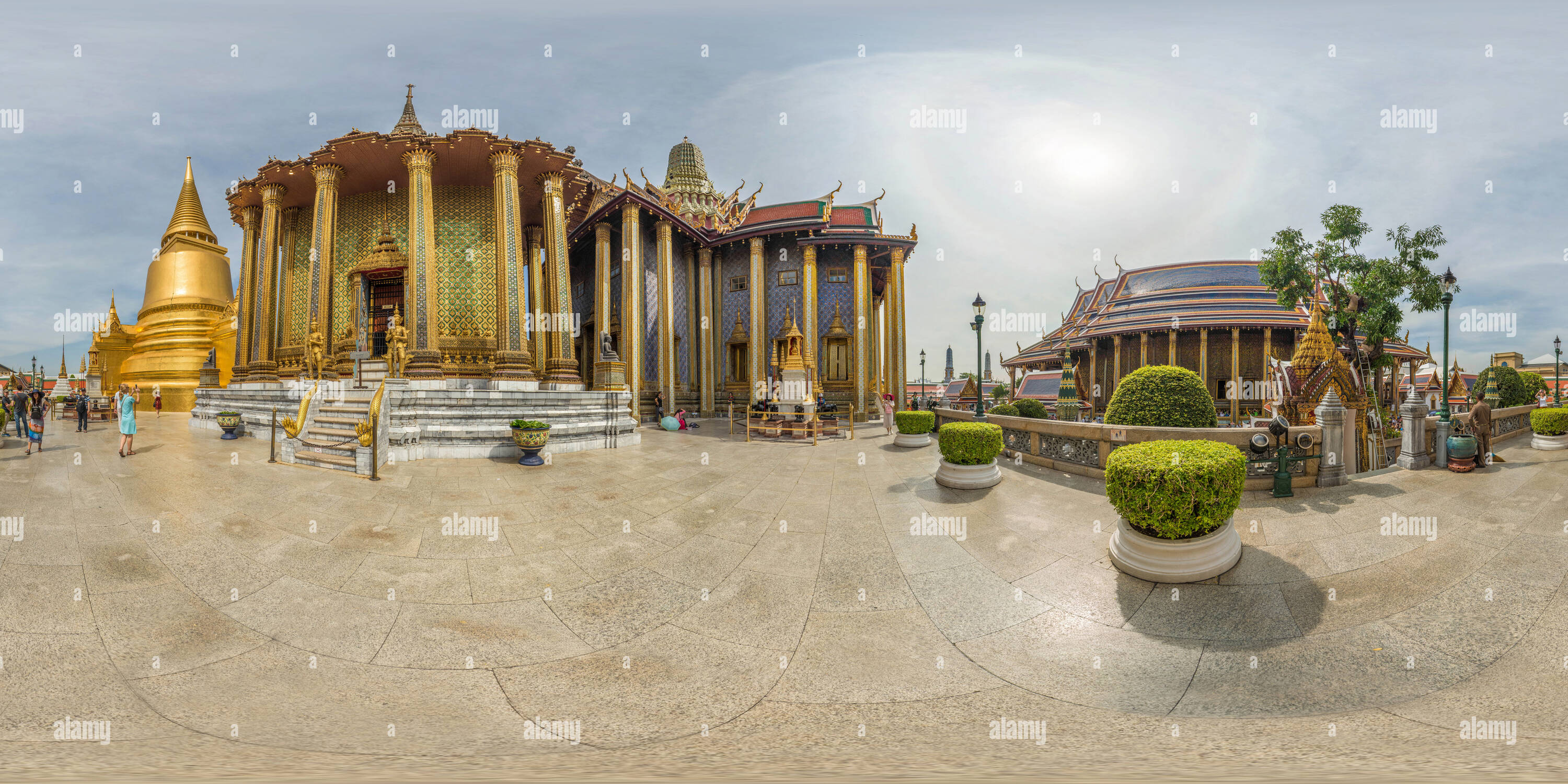 360° view of THAILAND - Bangkok Grand Palace - Temple of the Emerald ...
