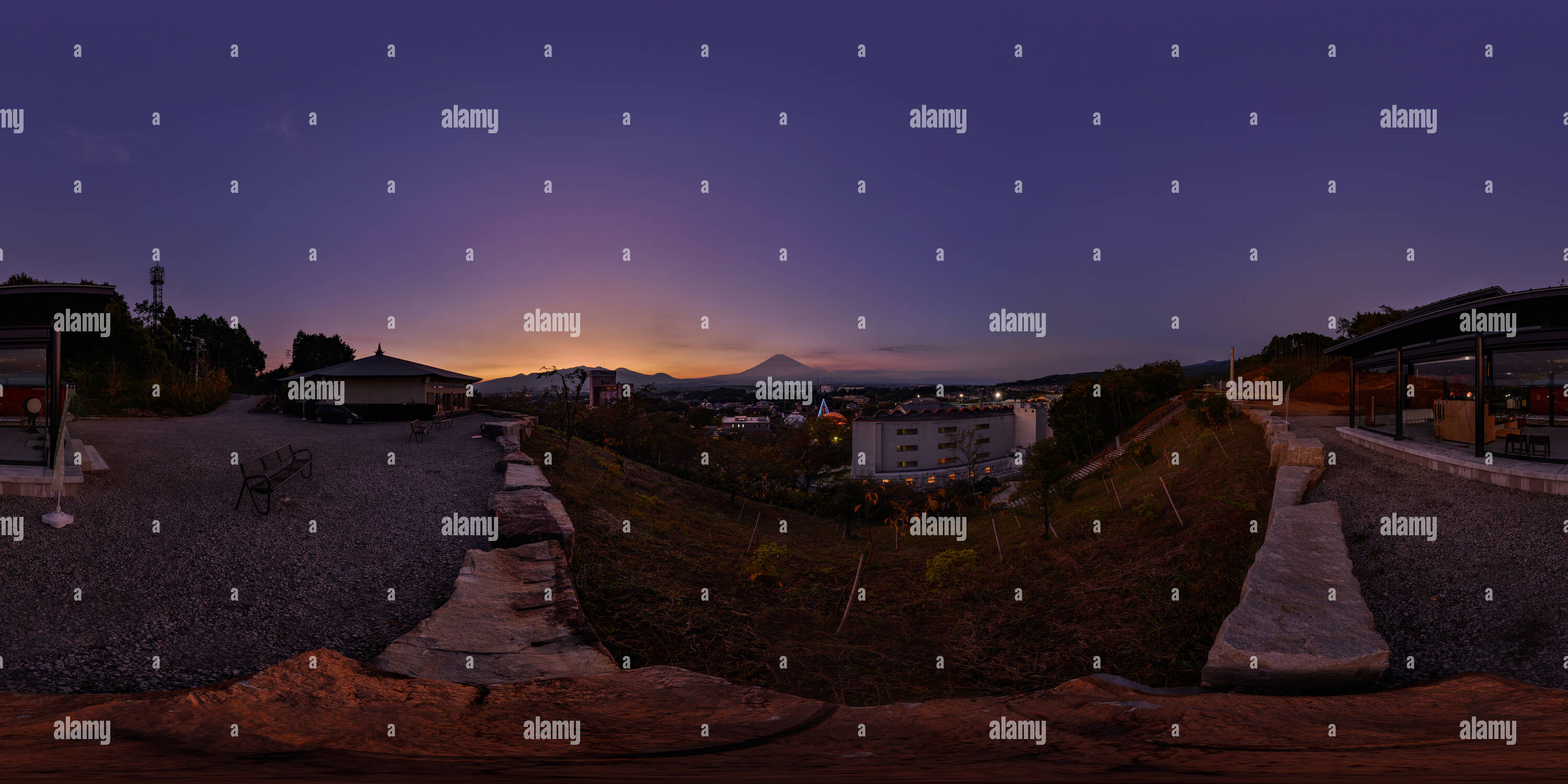 Arigata yama hi-res stock photography and images - Alamy