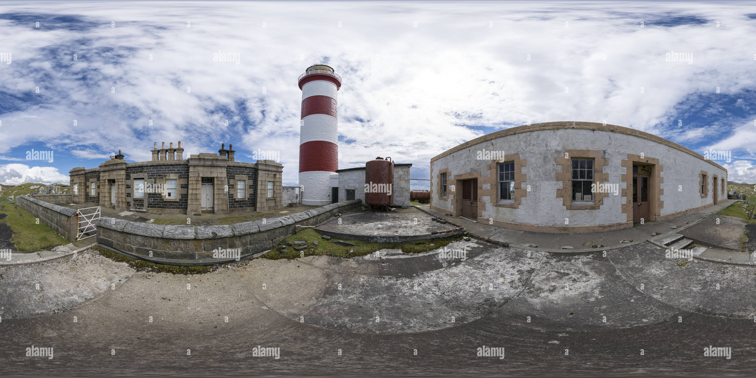Scotland lighthouse keeper cottages hi-res stock photography and images ...
