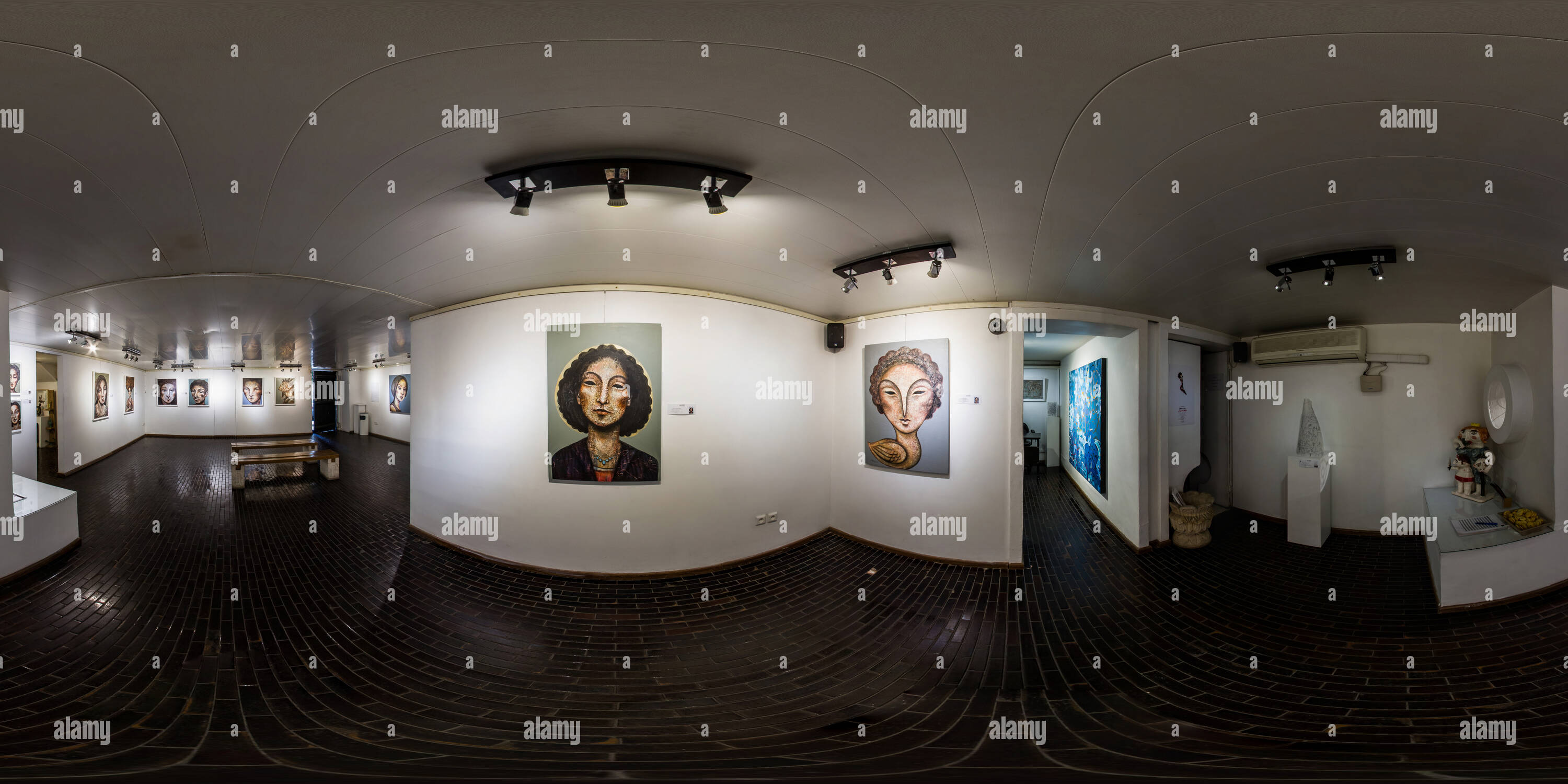 Seyhoun art gallery hi-res stock photography and images - Alamy