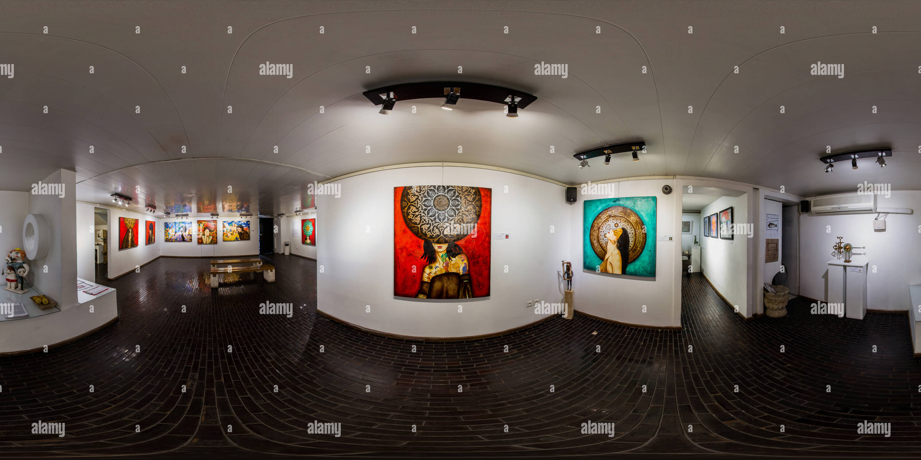 Seyhoun art gallery hi-res stock photography and images - Alamy