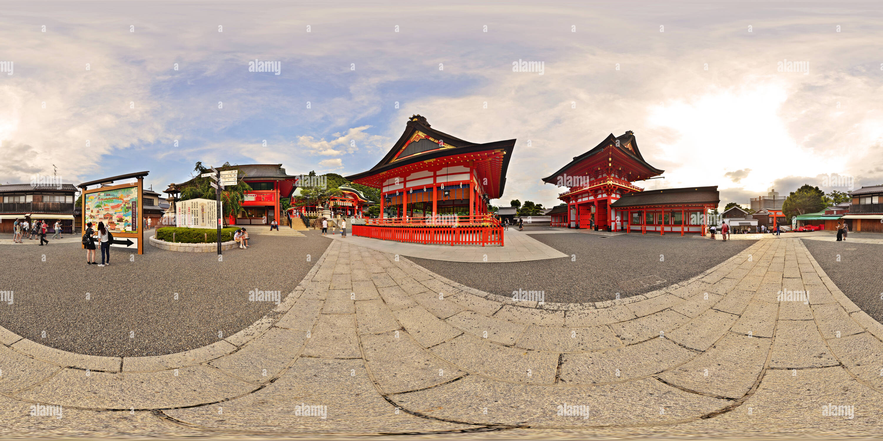 360° view of Fushimi Inari Taisha Village- Kyoto - Alamy
