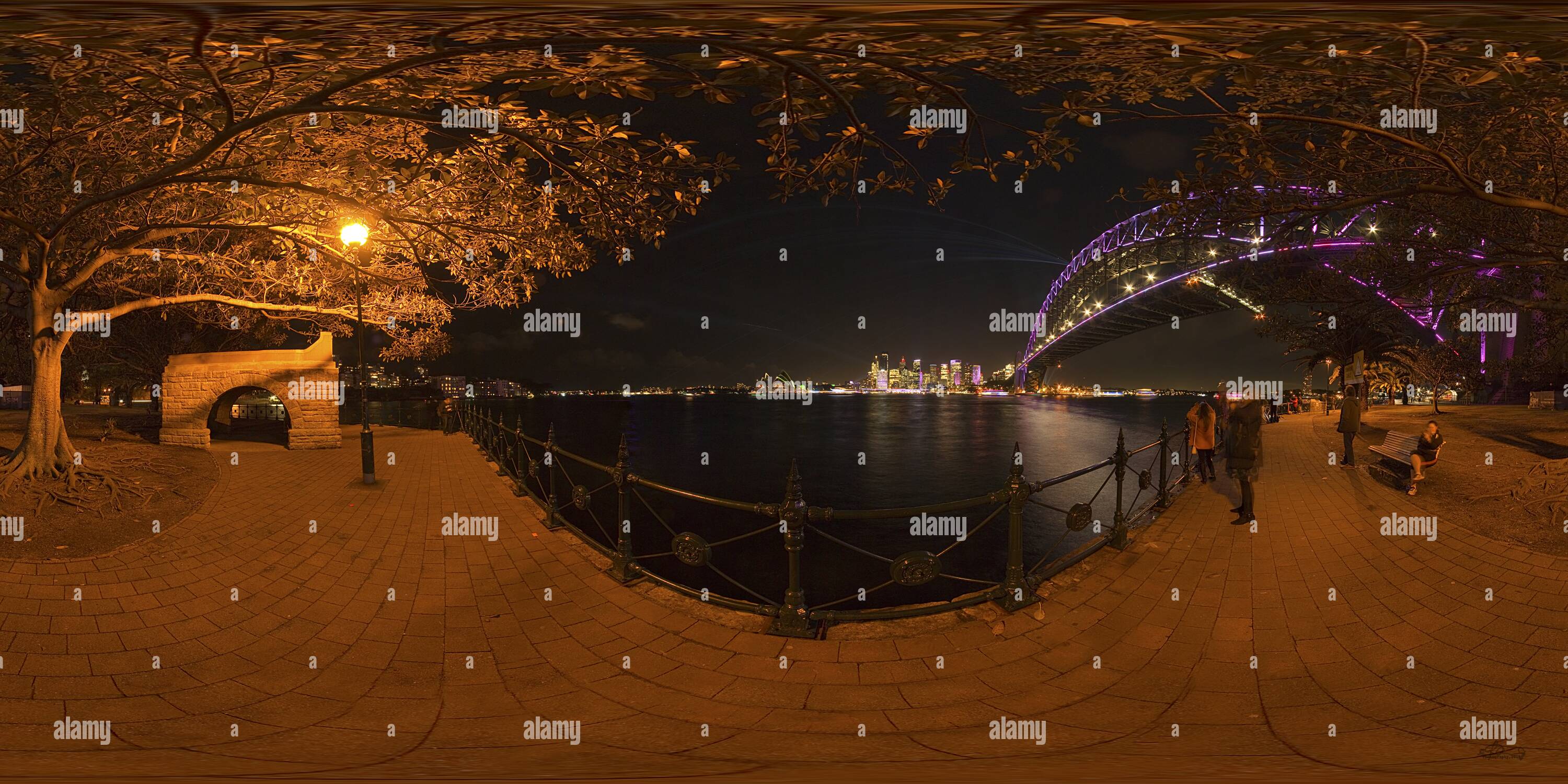 360° view of Vivid Night Light Show - Sydney Harbour, Opera House, the ...