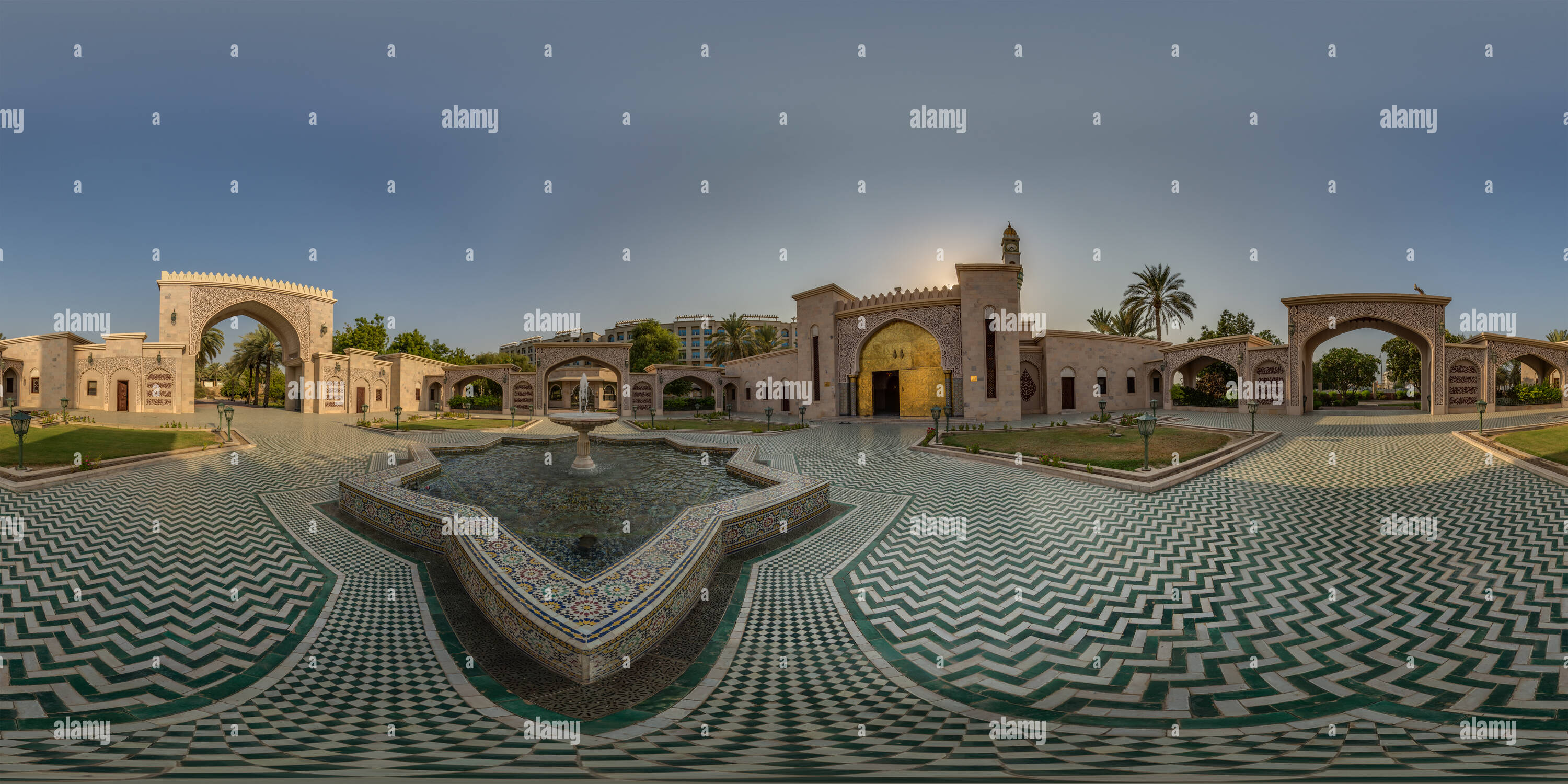 360° view of Asmaa Bint Alawi Mosque - Alamy